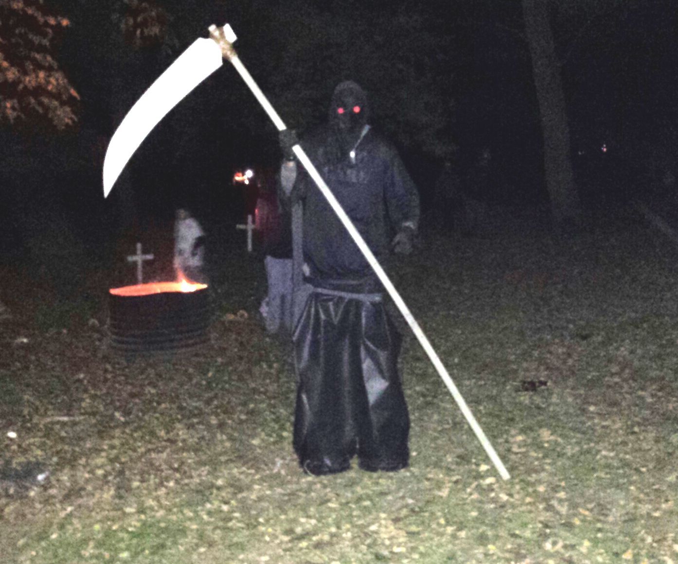 Grim Reaper Scythe / Sickle : 4 Steps (with Pictures) - Instructables