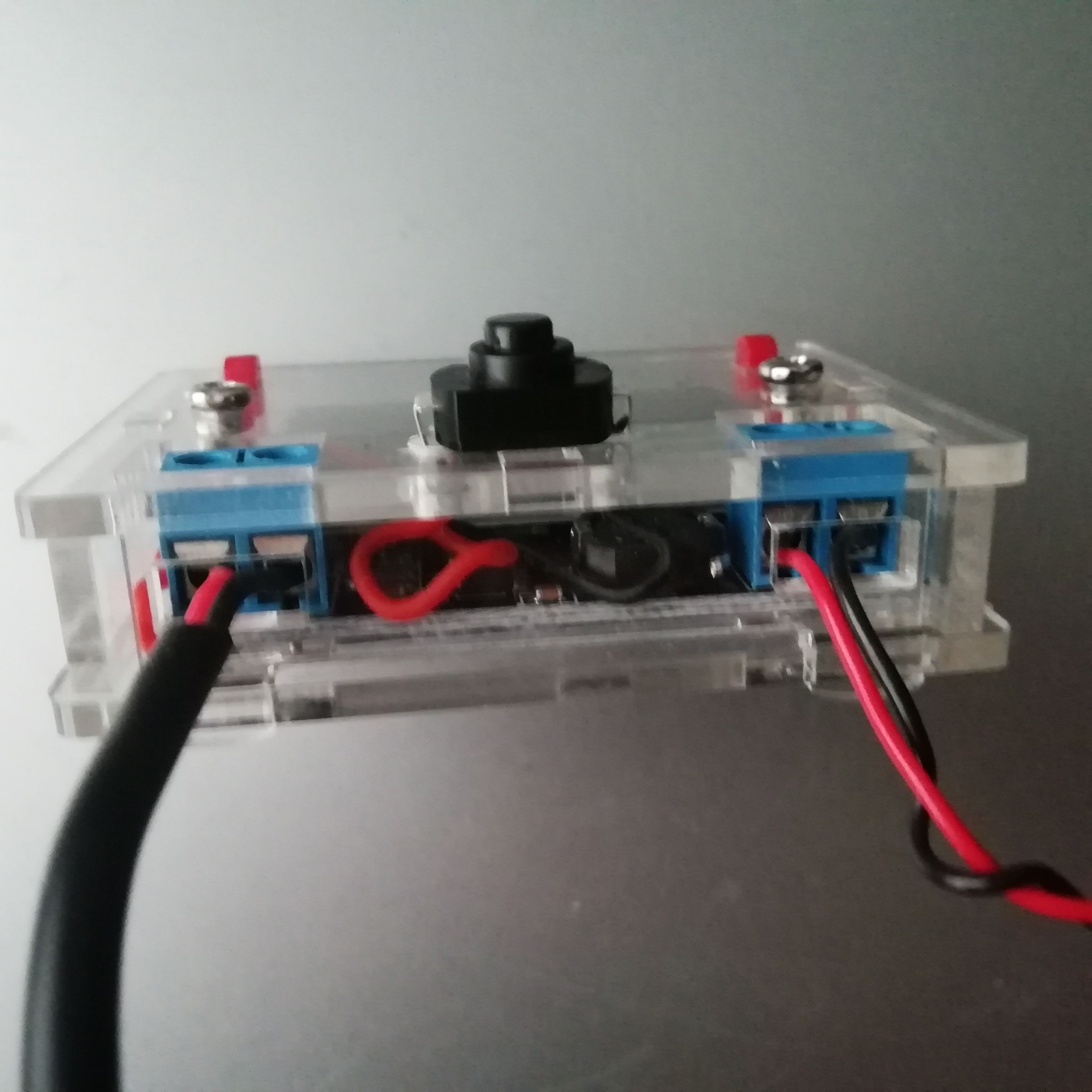 Adjustable LCD Breadboard Power Supply : 4 Steps - Instructables