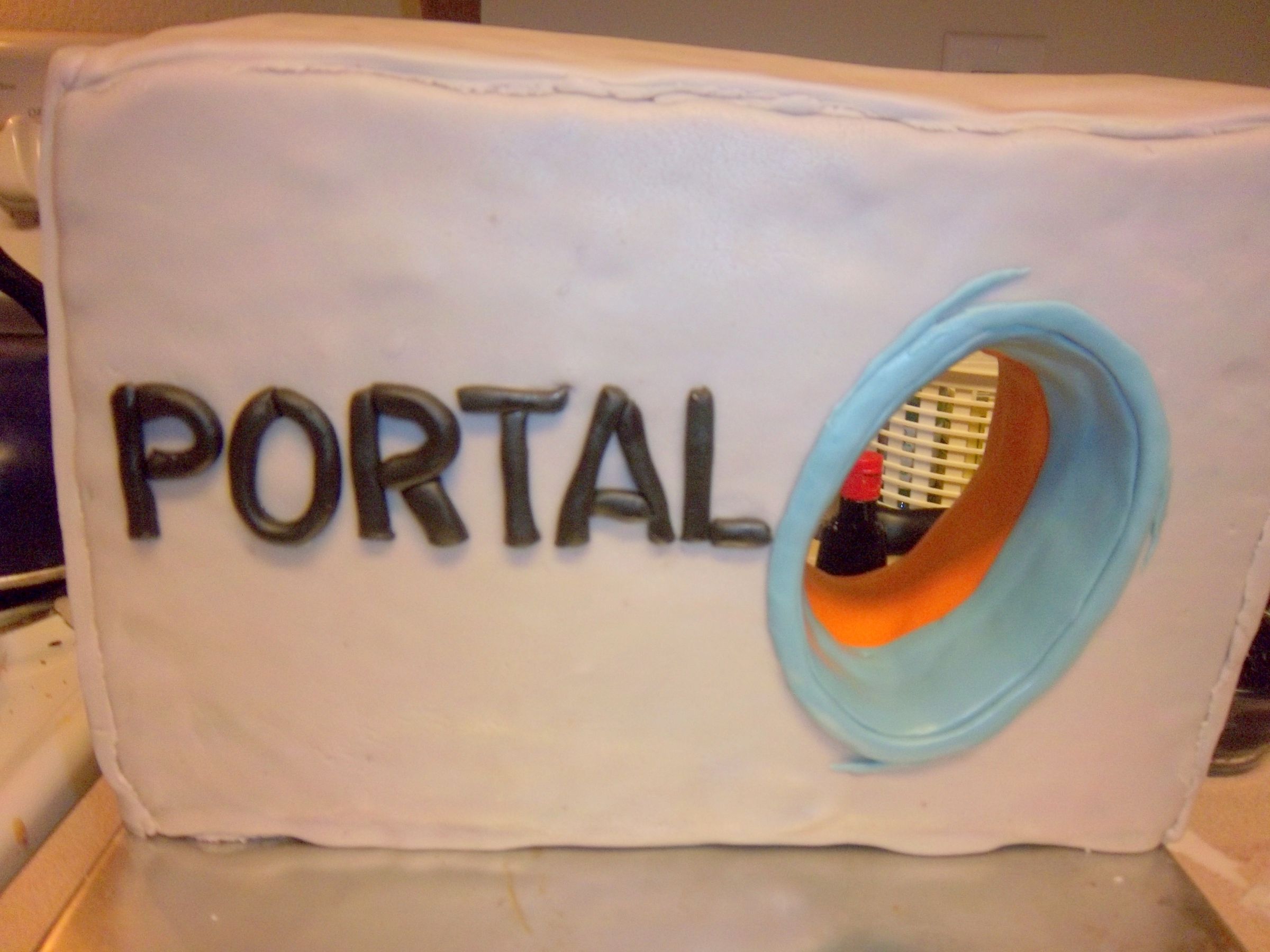 Portal 2 Cake - Instructables