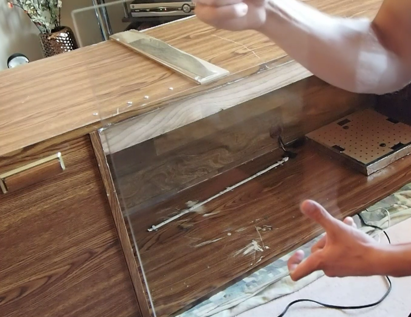 DIY Snake Cage : 12 Steps (with Pictures) - Instructables