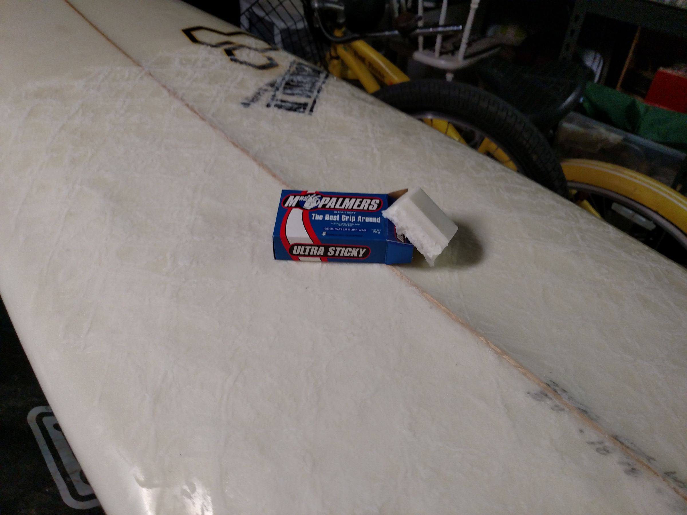 How to Wax a Surfboard 2 : 7 Steps (with Pictures) - Instructables