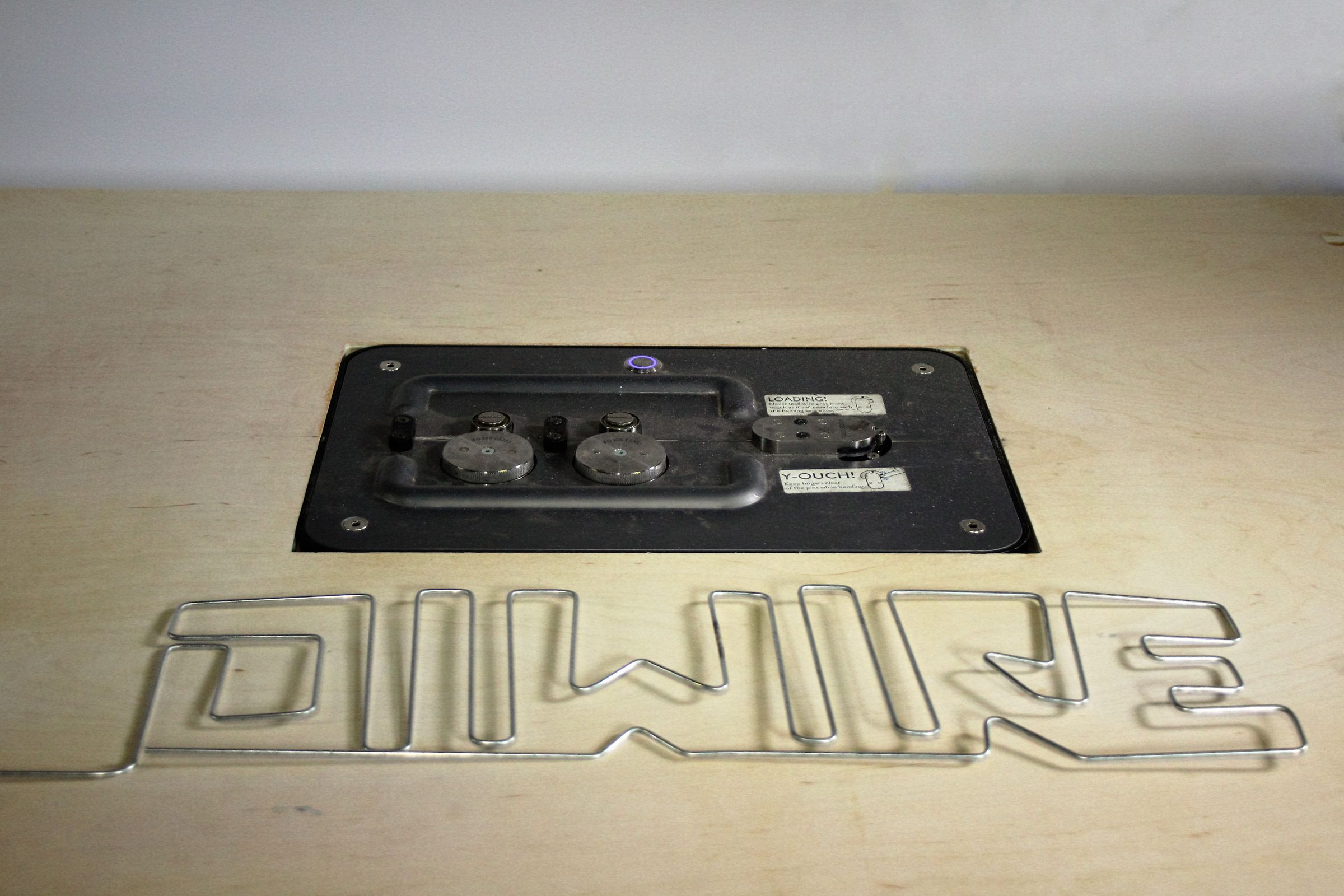 DIWire Table : 3 Steps (with Pictures) - Instructables