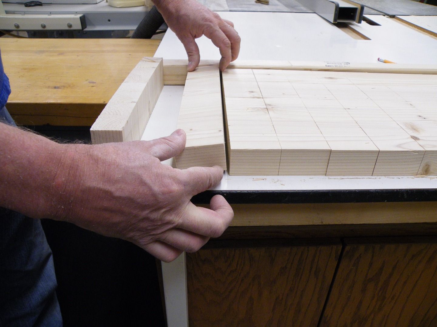 2x4 End Grain Cutting Board / Butcher Block : 13 Steps (with Pictures ...