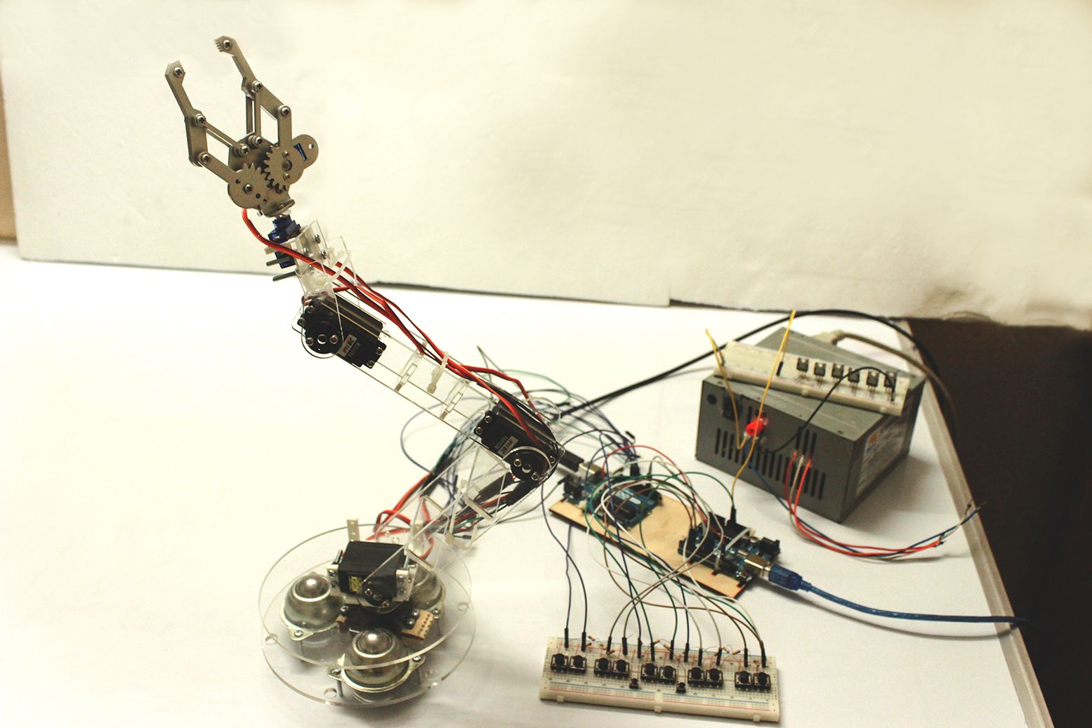 DIY Robotic Arm : 8 Steps (with Pictures) - Instructables