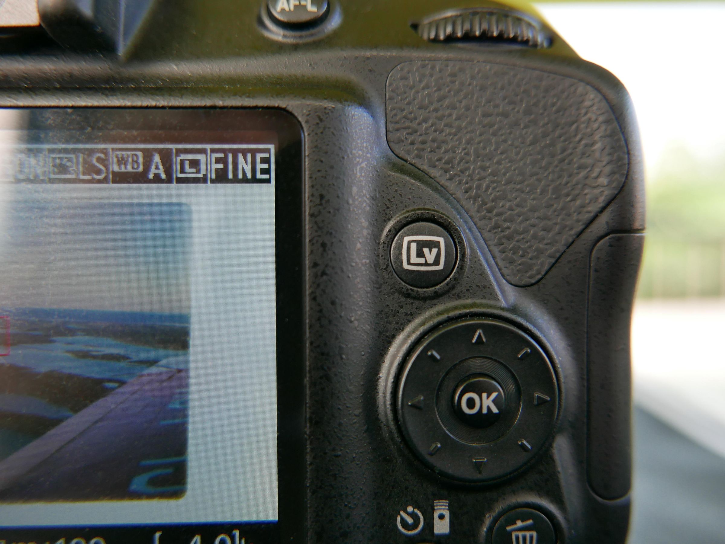 Slide Scanning With DSLR : 8 Steps (with Pictures) - Instructables