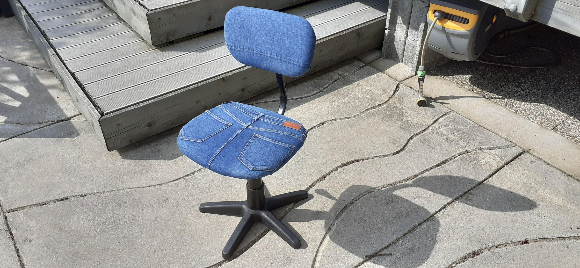 Jean Chair. : 5 Steps (with Pictures) - Instructables