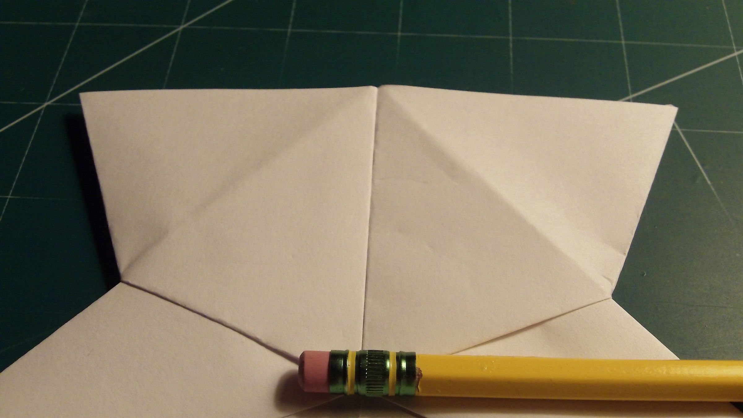 How to Make the Starfire Paper Airplane : 9 Steps - Instructables