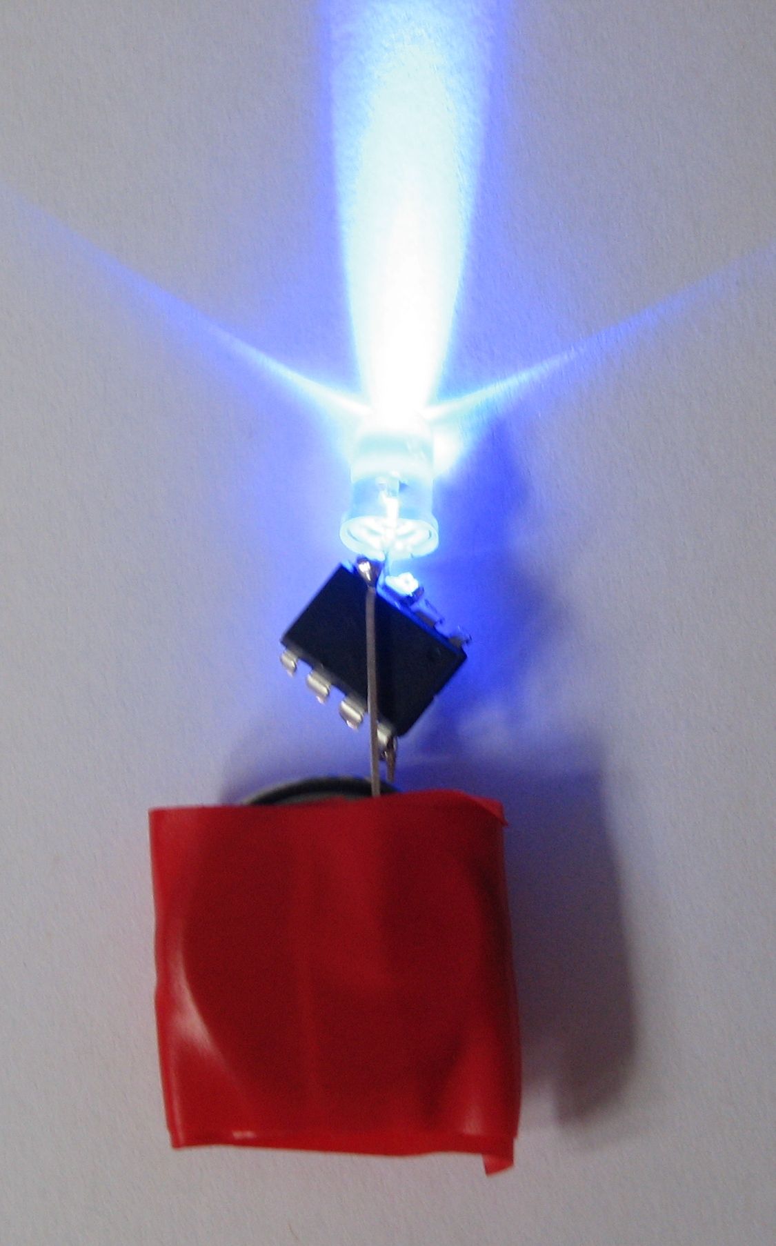 Throwduino Basic - Light-Sensing Flashing Throwie With 1 Added Part ...