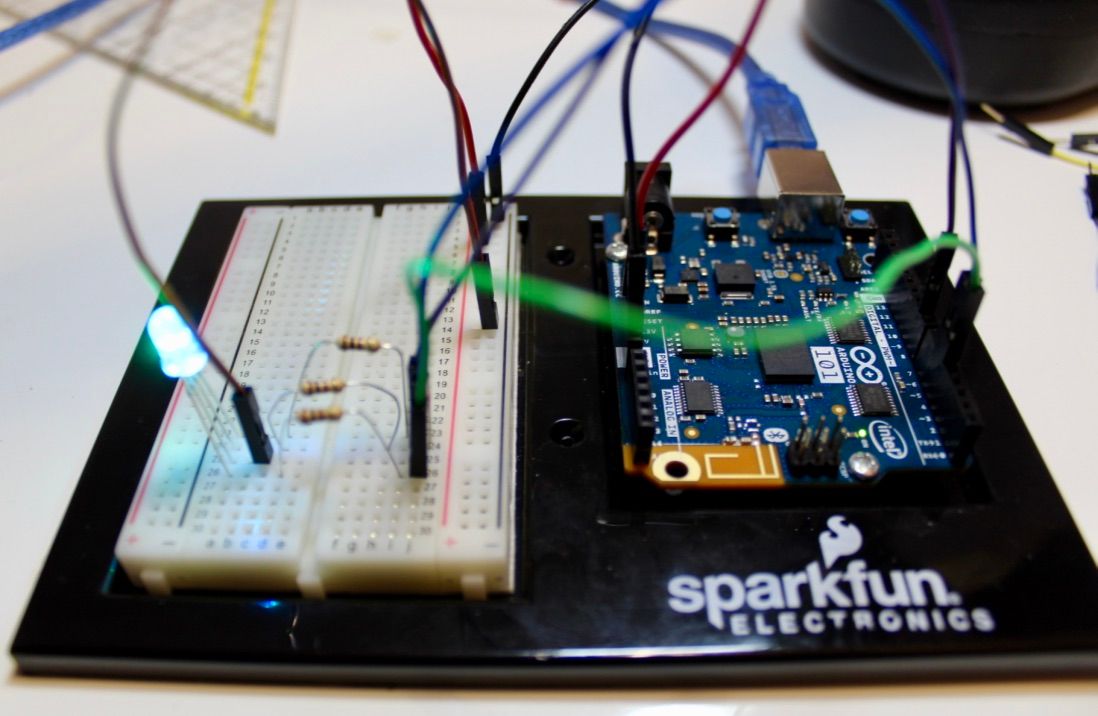 Tap Detection With Intel Curie Chip on Arduino 101 : 4 Steps (with Pictures) - Instructables