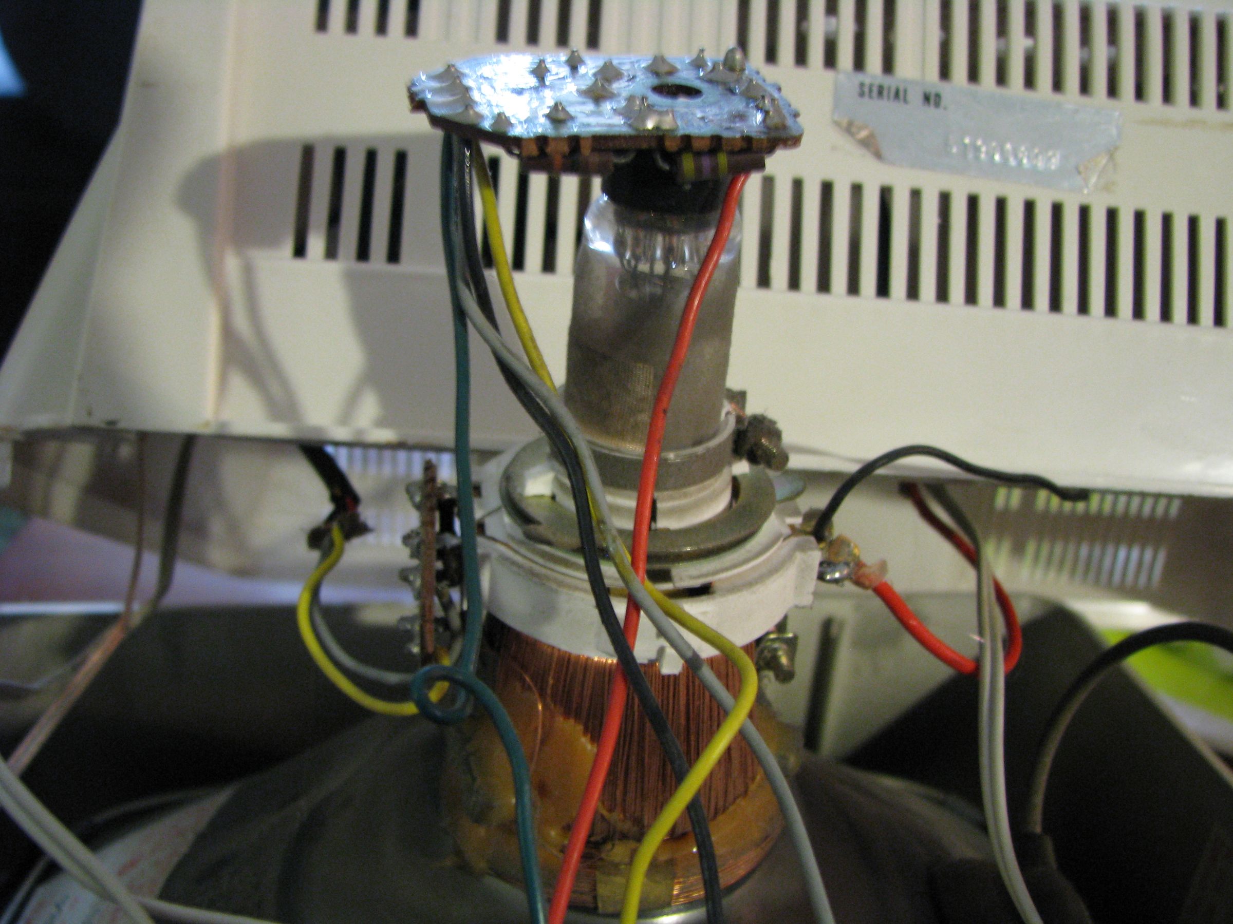 Music Visualizer (oscilloscope) : 4 Steps (with Pictures) - Instructables