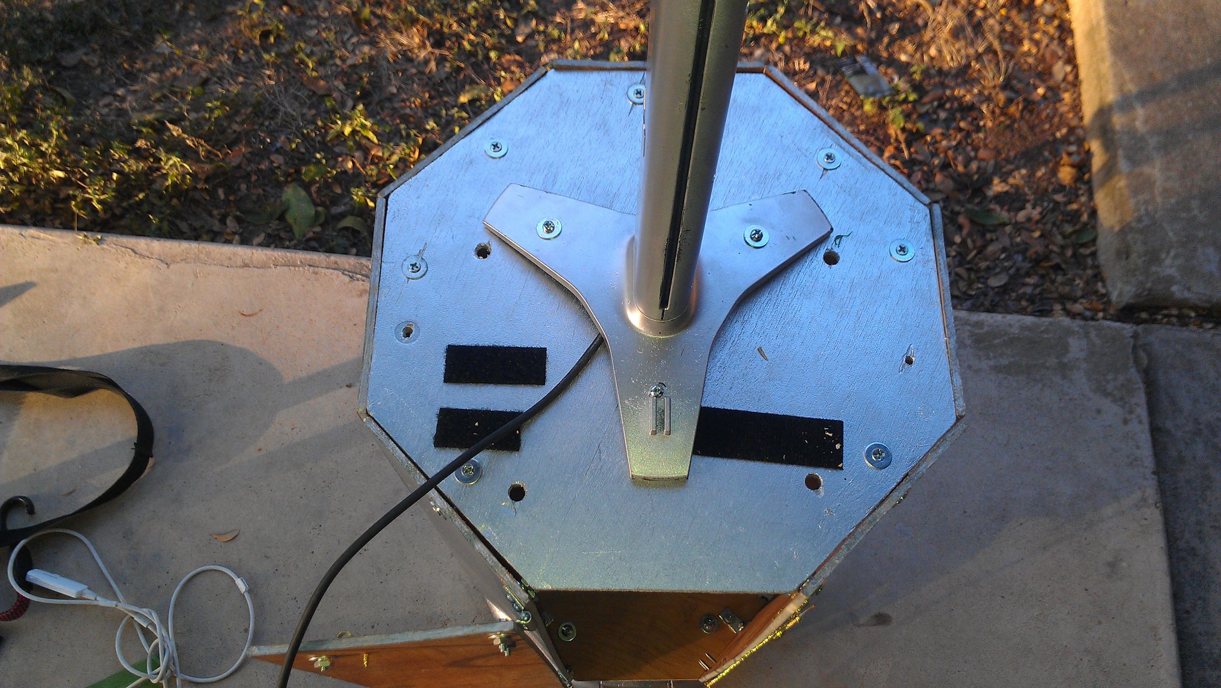 How to Build a Roomba Bot : 8 Steps - Instructables