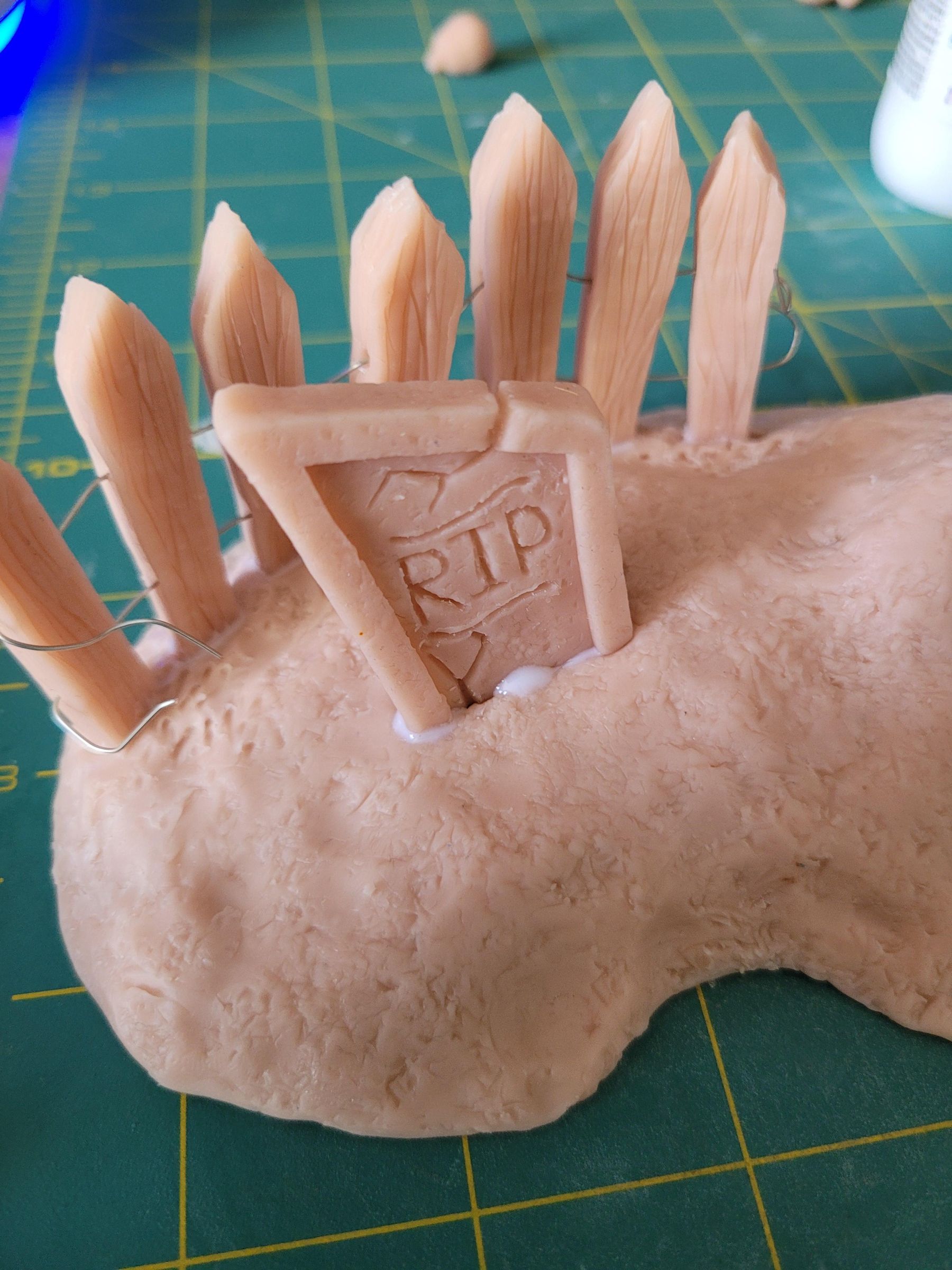 Small Clay Halloween Diorama Decoration : 19 Steps (with Pictures ...