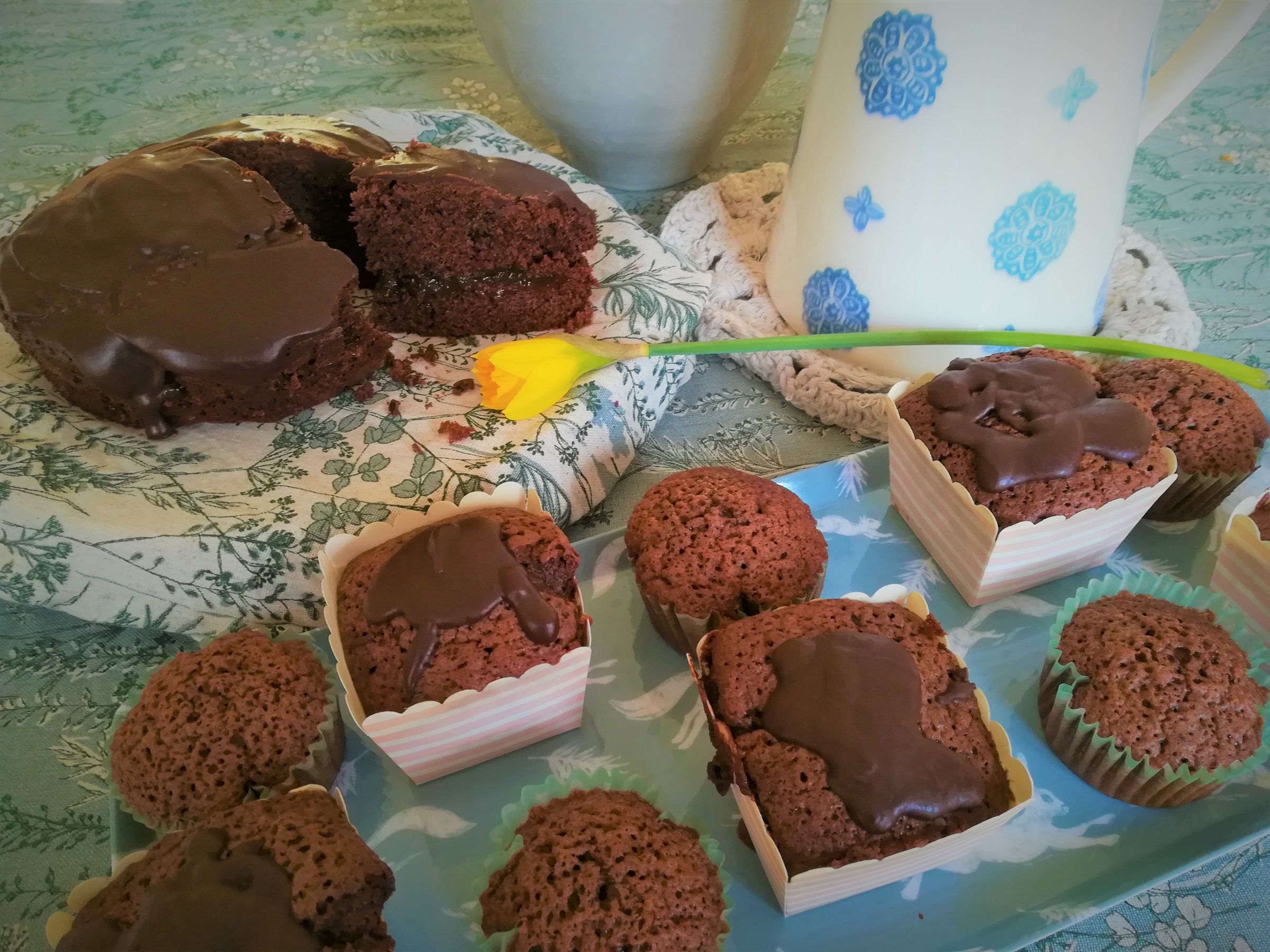 Easy Sacher Mini Cake : 6 Steps - Instructables