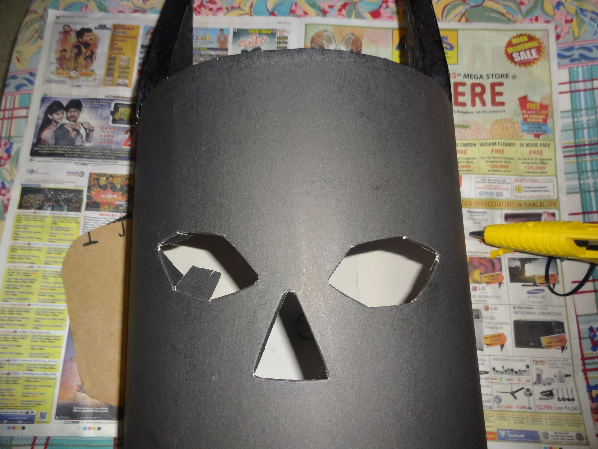 Cardboard Lego Batman Cosplay : 10 Steps (with Pictures) - Instructables