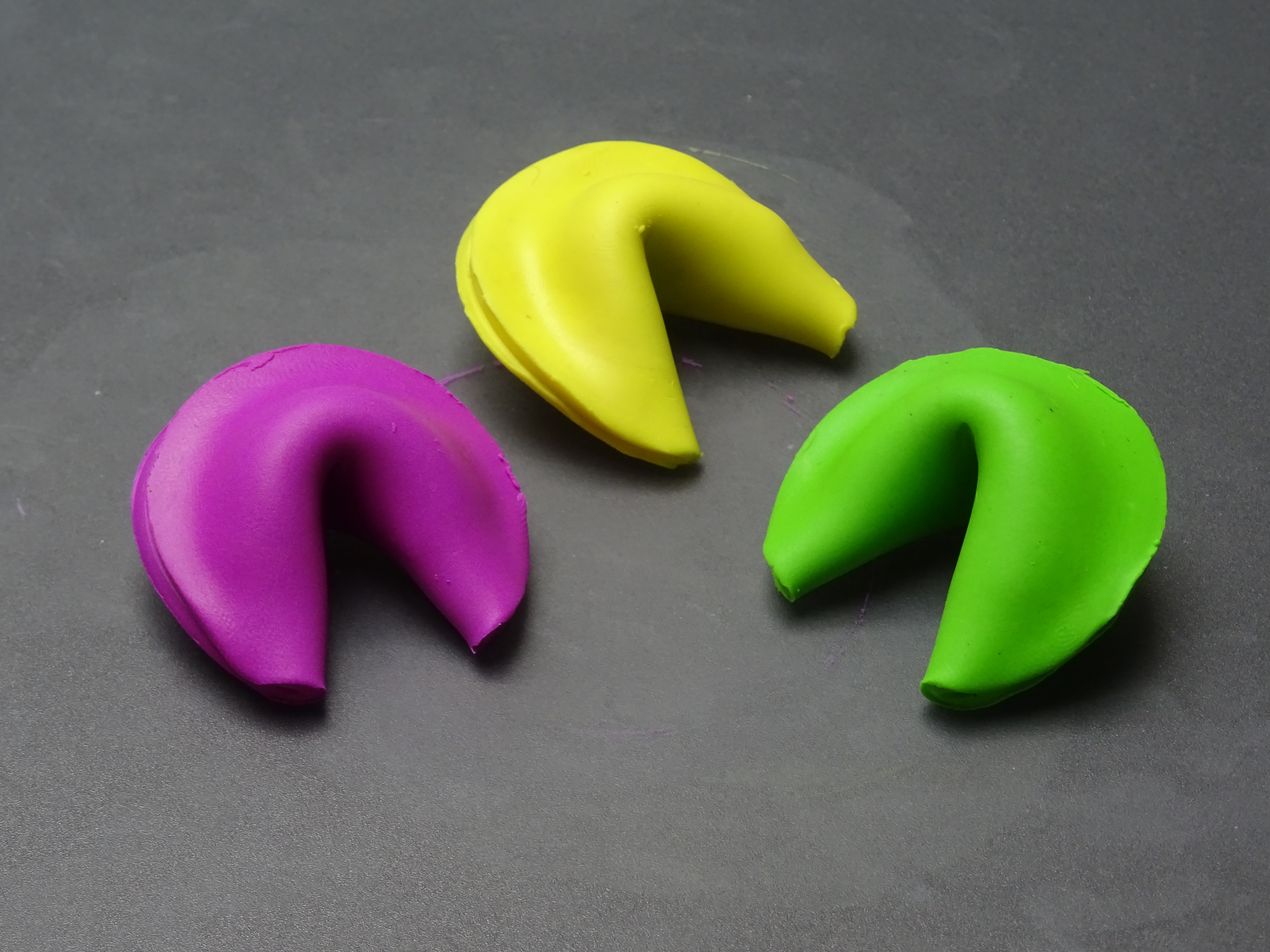Fimo Fortune Cookie : 4 Steps (with Pictures) - Instructables