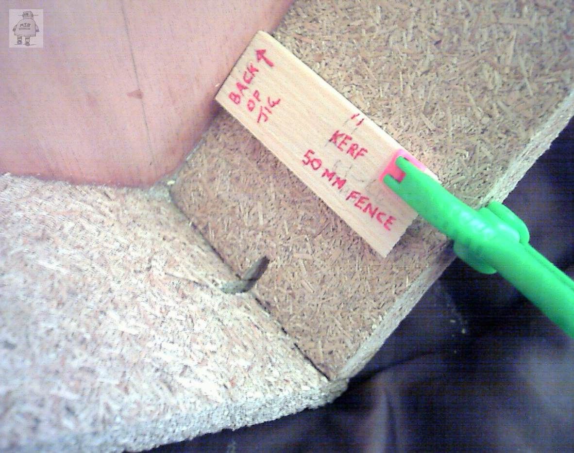 Splined Box-Corner Jig From Scrap : 5 Steps - Instructables