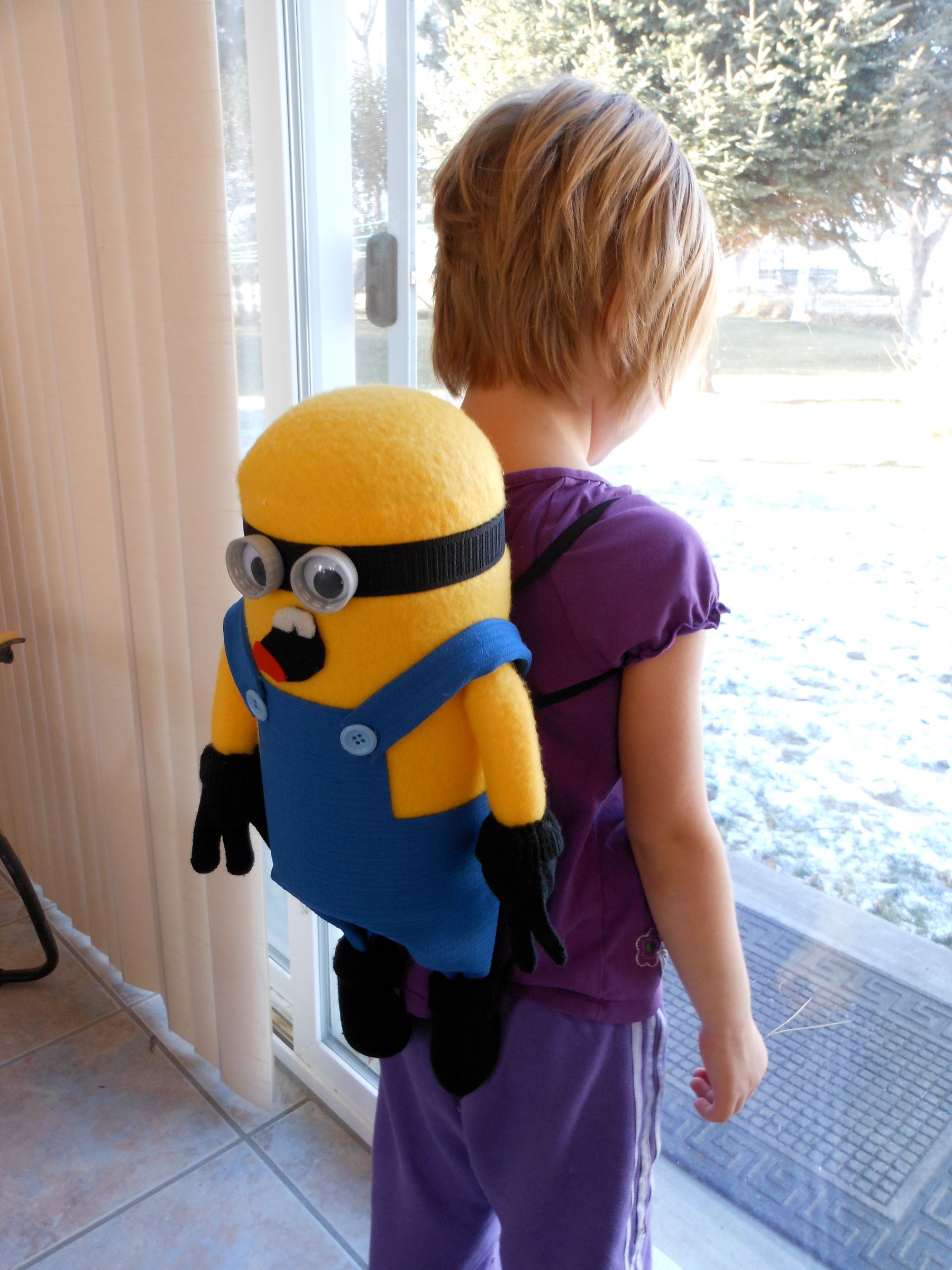 Kids Minion Back Pack : 8 Steps (with Pictures) - Instructables