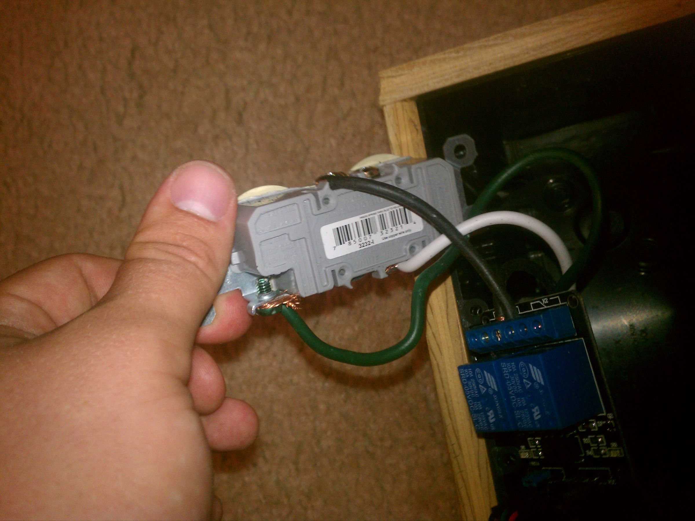 Android Bluetooth Controlled Outlet - Instructables