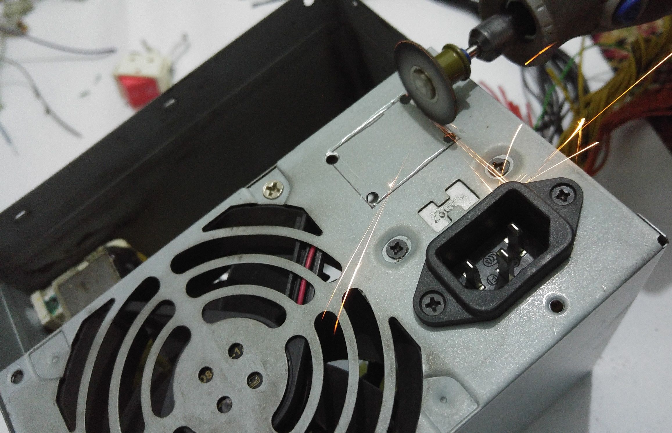 Power Supply From Old PSU : 8 Steps (with Pictures) - Instructables