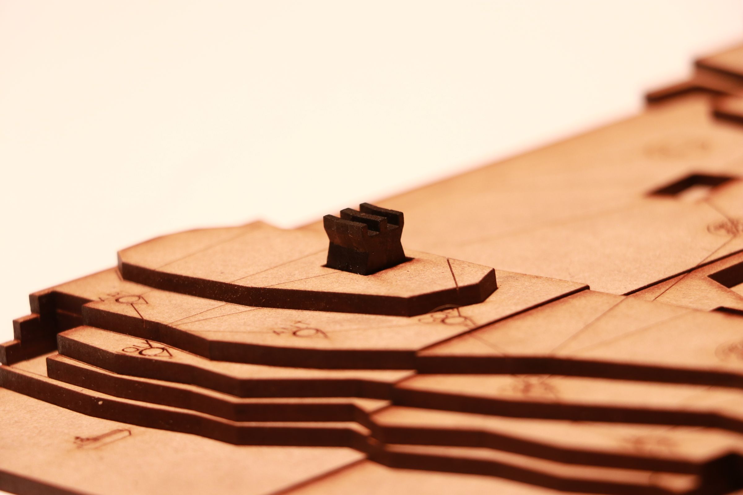 Portable Wooden Board Game System : 8 Steps (with Pictures) - Instructables