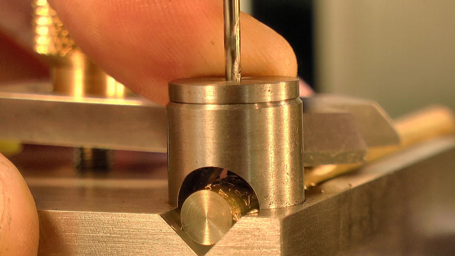 Machining a Finger Plate Clamping Tool : 11 Steps (with Pictures ...