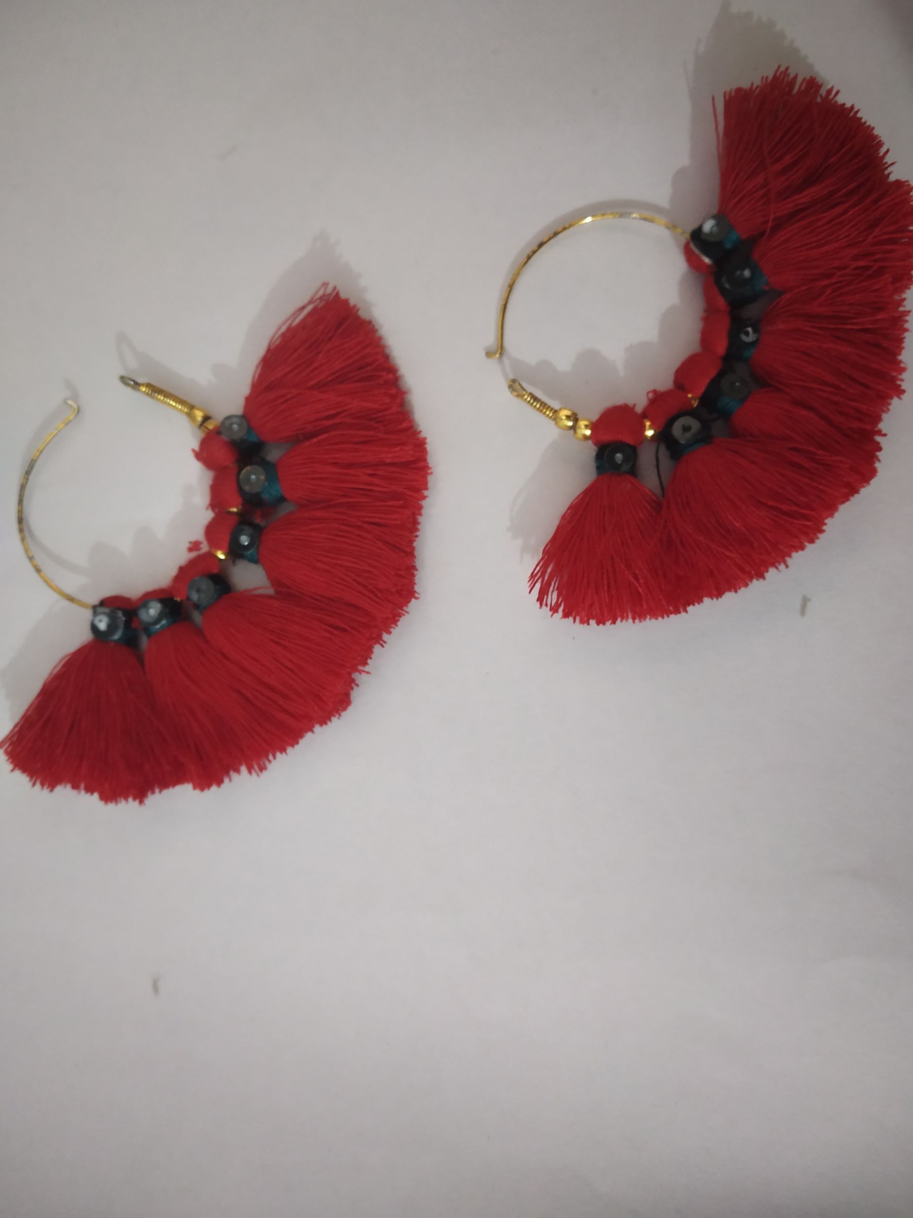 Round Tassel Earing : 5 Steps - Instructables