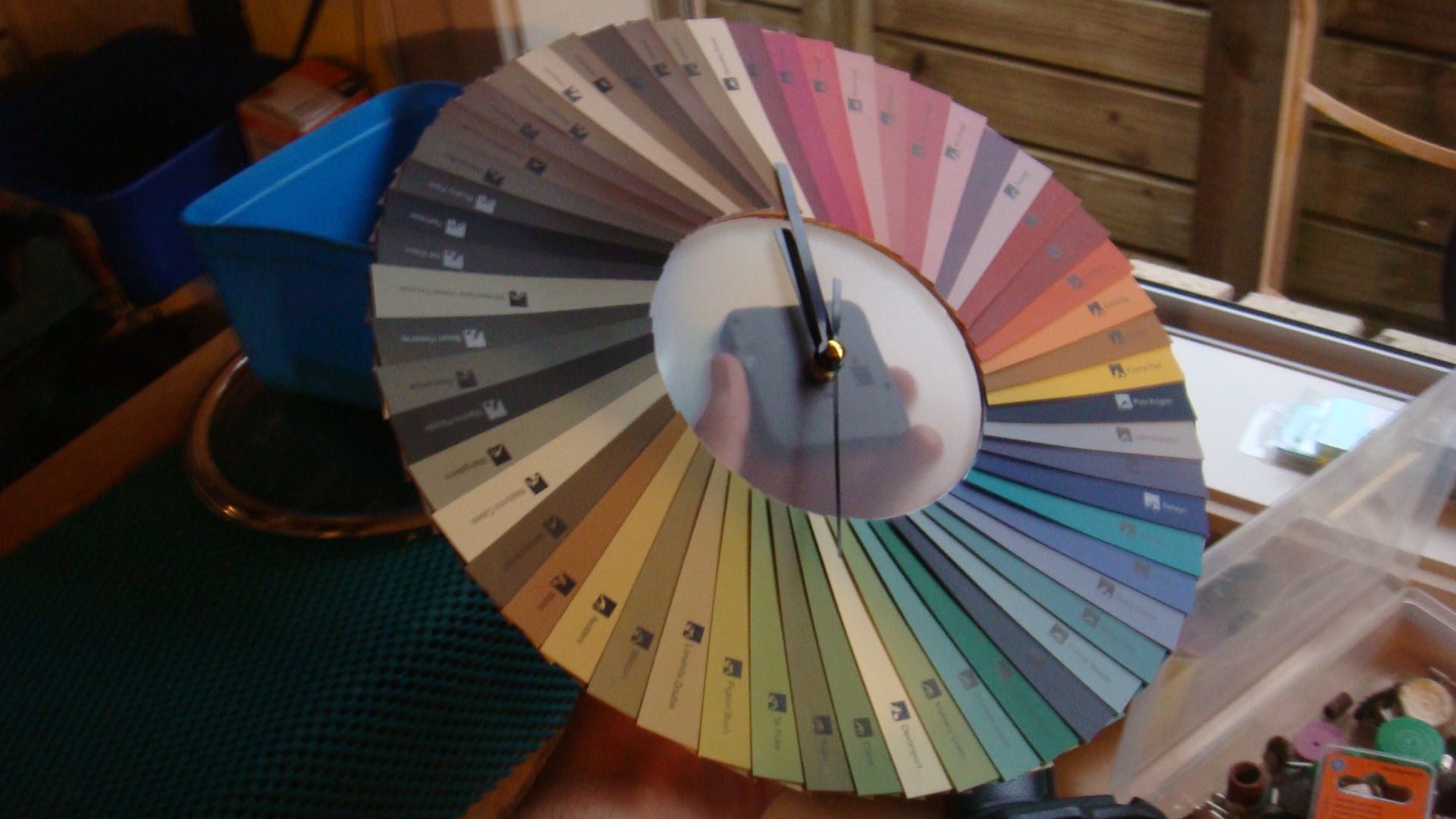 Colour Sample Clock : 10 Steps (with Pictures) - Instructables