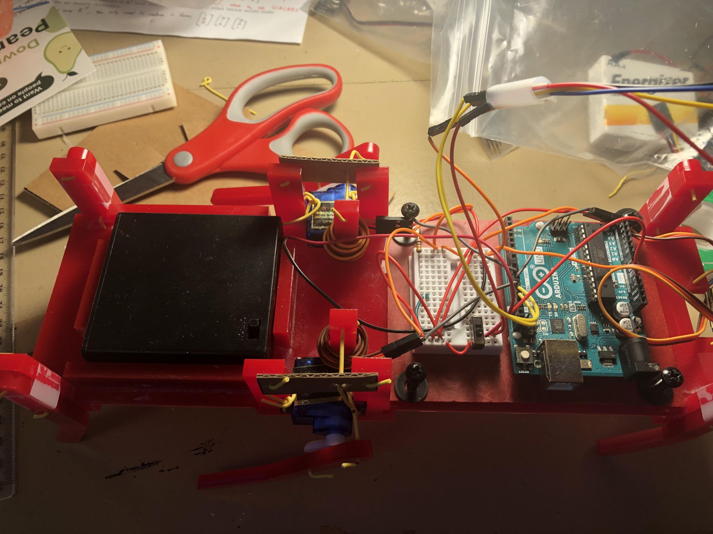 Twin Servo Ultrasonic Pathfinding Robot : 9 Steps - Instructables