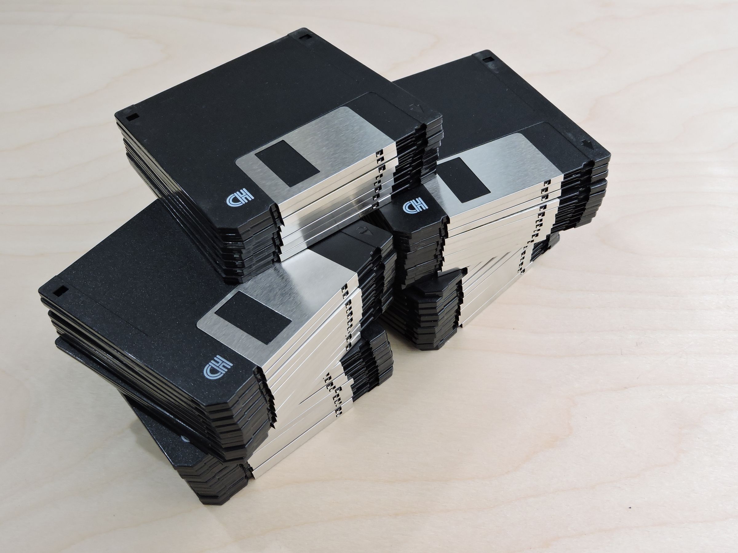 Floppy Disk Chandelier : 8 Steps (with Pictures) - Instructables