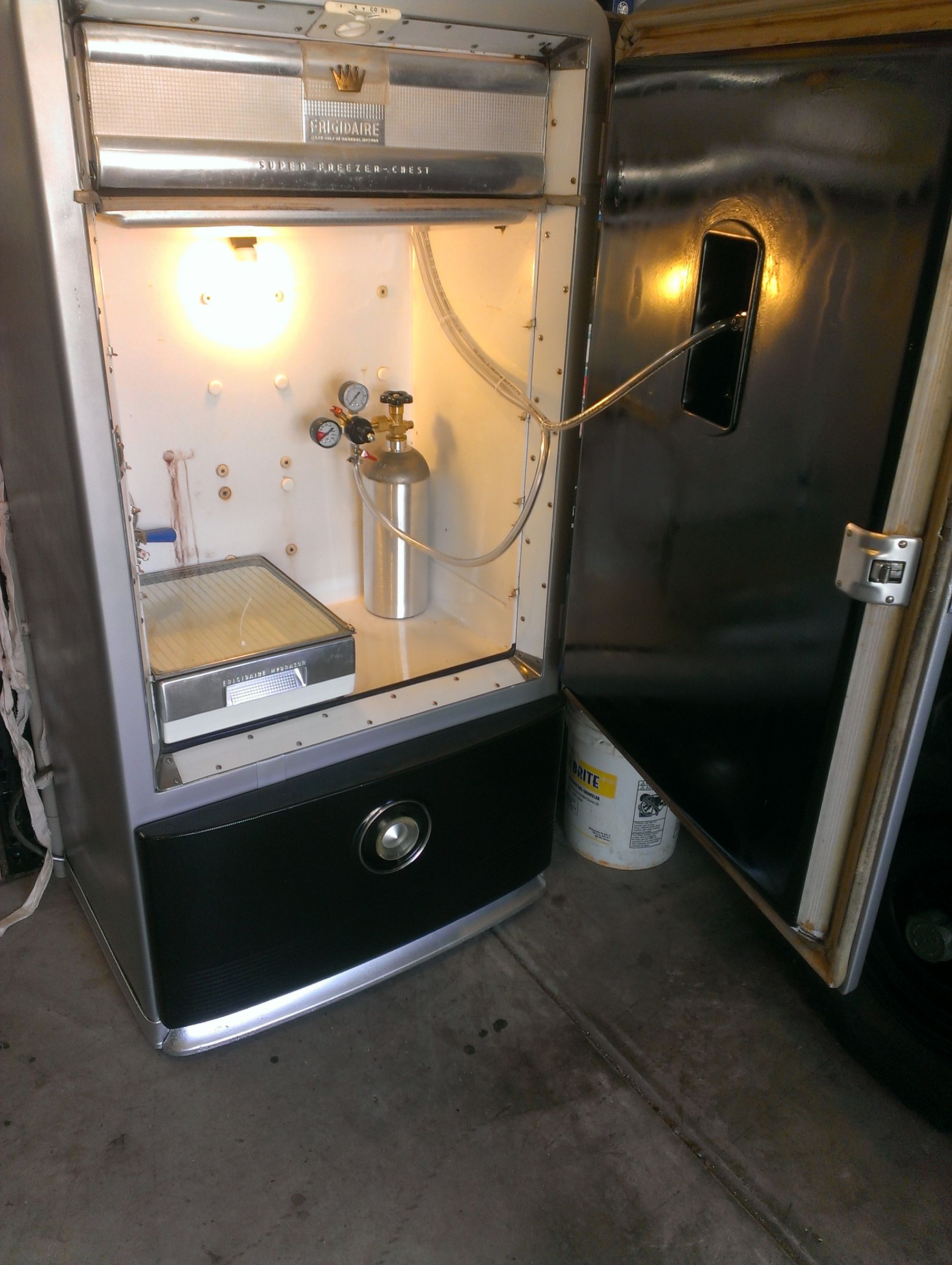 Convert a Vintage Fridge Into a One-of-a-Kind Kegerator : 6 Steps ...