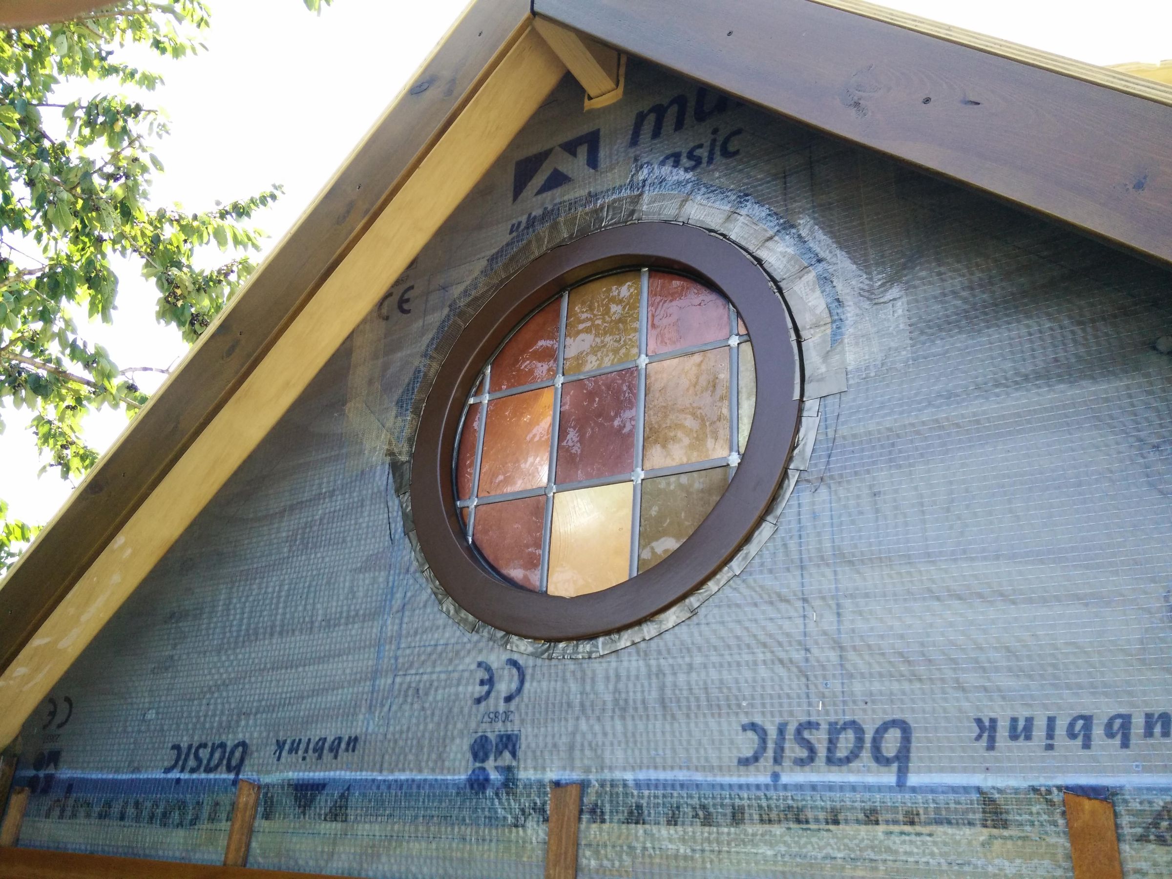 How to Make a Round Window Frame : 6 Steps (with Pictures) - Instructables