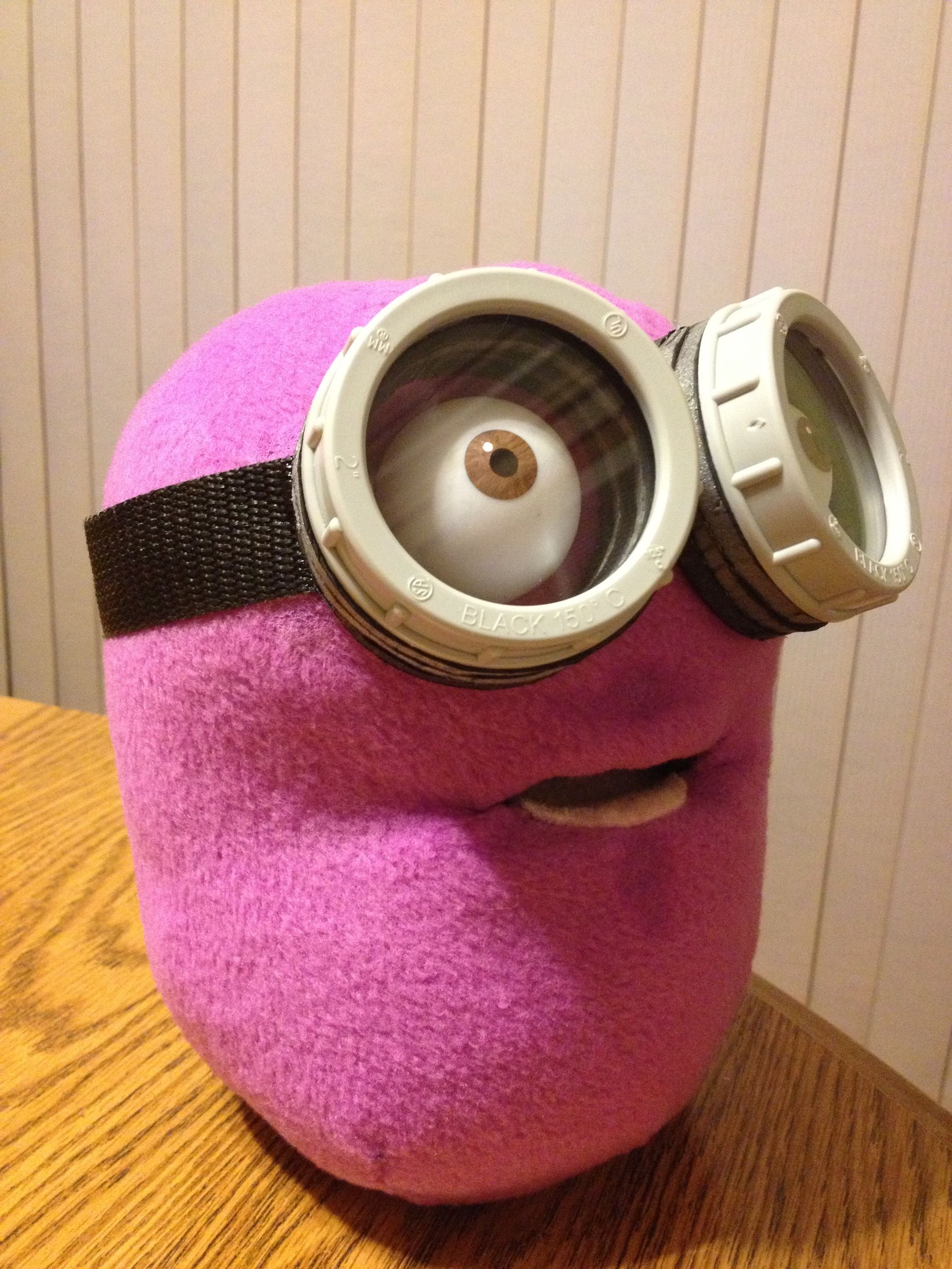 Custom Made Purple Minion Puppet : 14 Steps (with Pictures) - Instructables