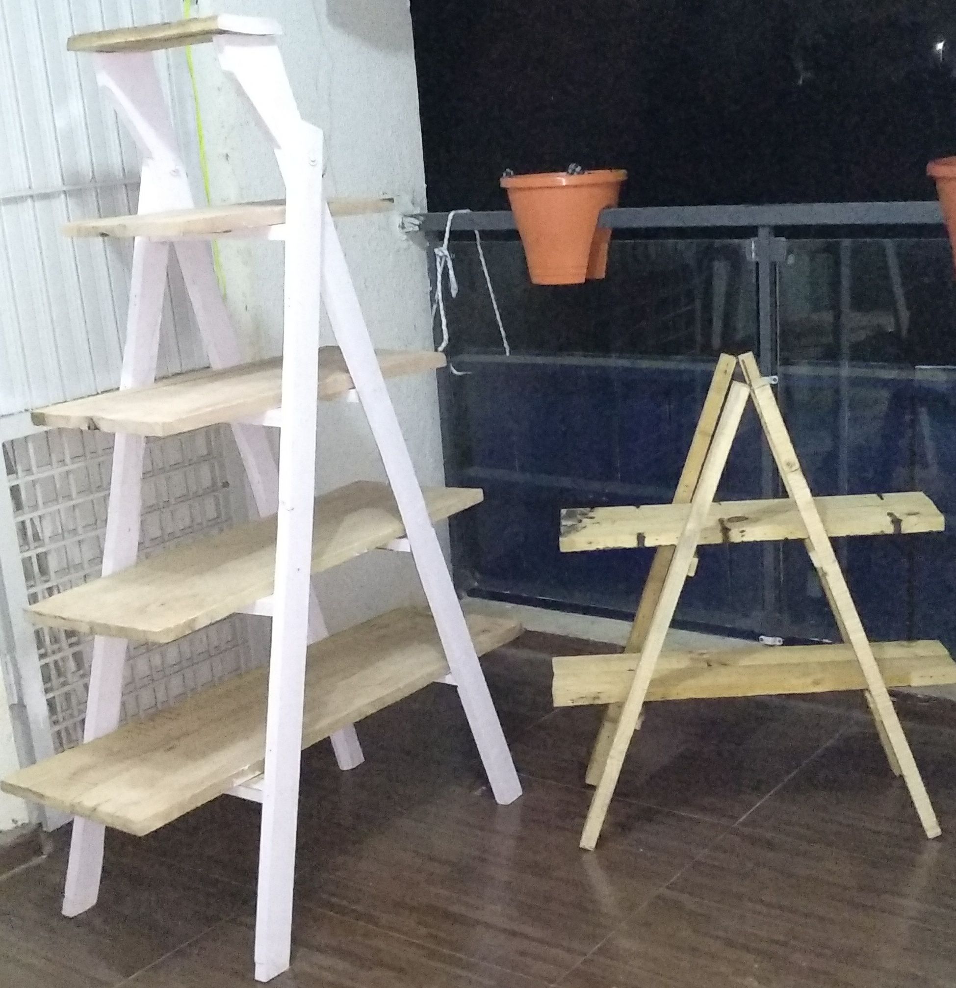 Mini DIY Ladder Shelf From Pallet Planks (with Pictures) - Instructables