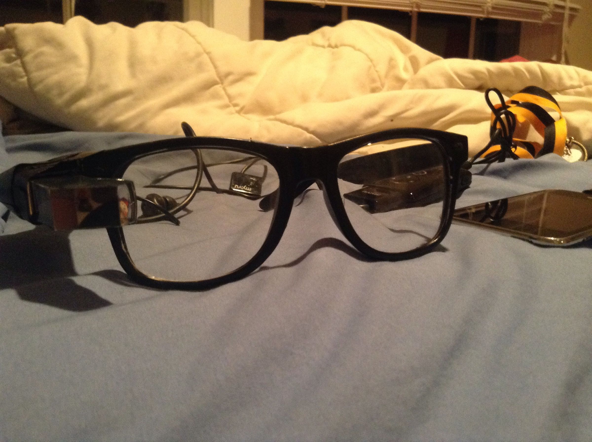 A DIY Google Glass : 6 Steps - Instructables
