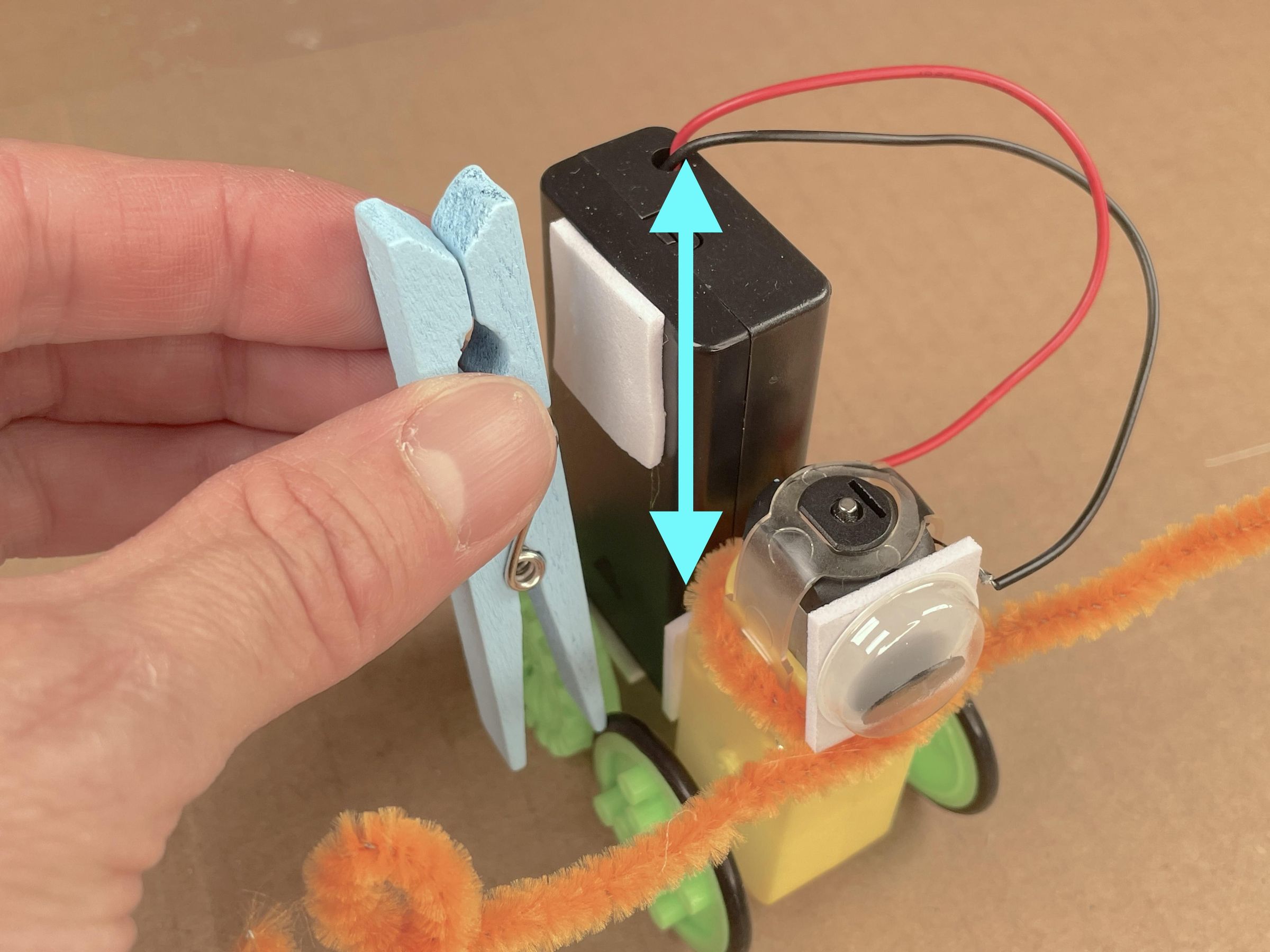 Robot Friends - Easy Robot STEM Project for Kids : 7 Steps (with ...