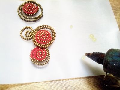 Zipper and Felt Charms : 4 Steps (with Pictures) - Instructables