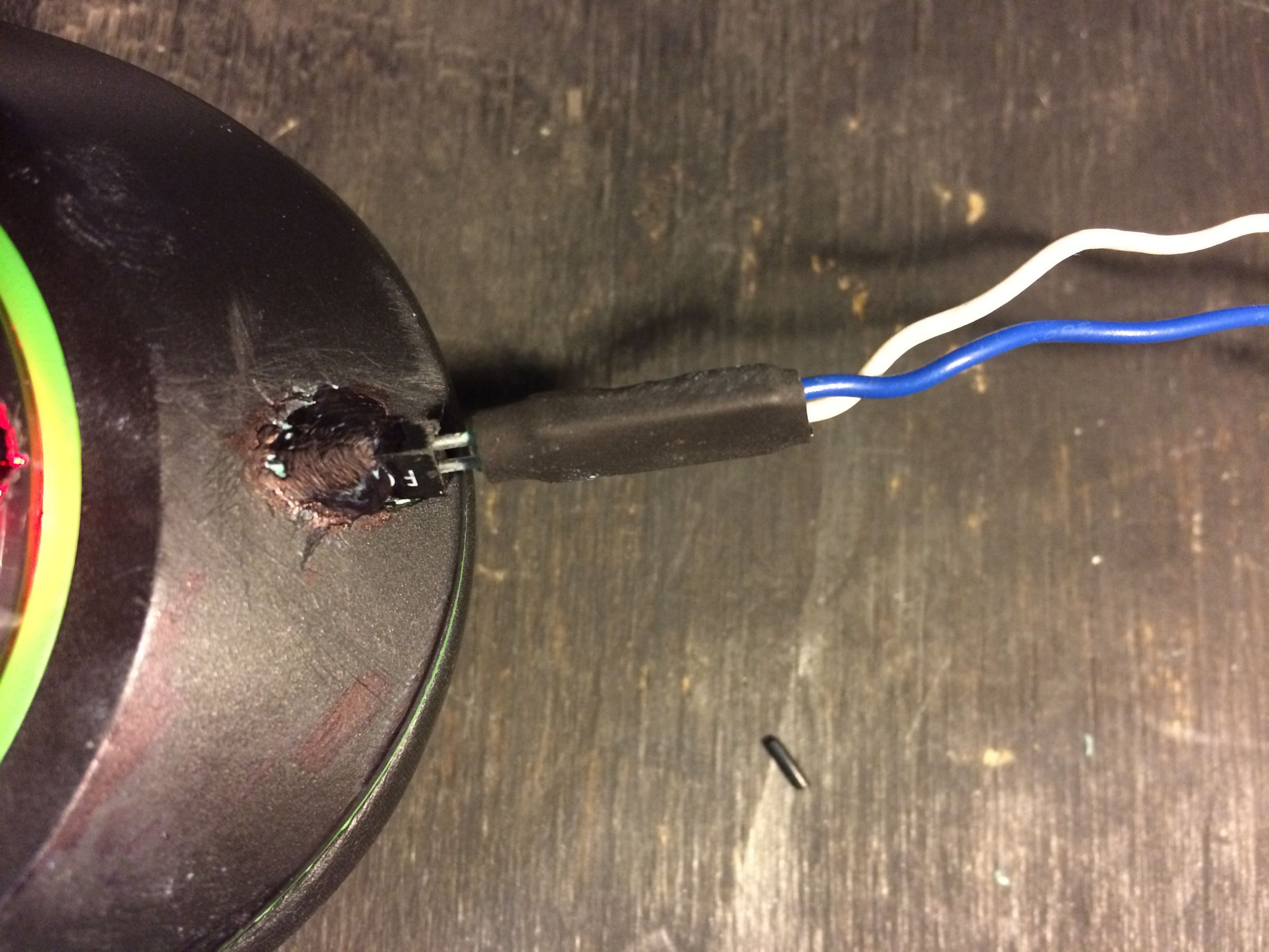 Bluetooth Headphones Conversion : 7 Steps (with Pictures) - Instructables
