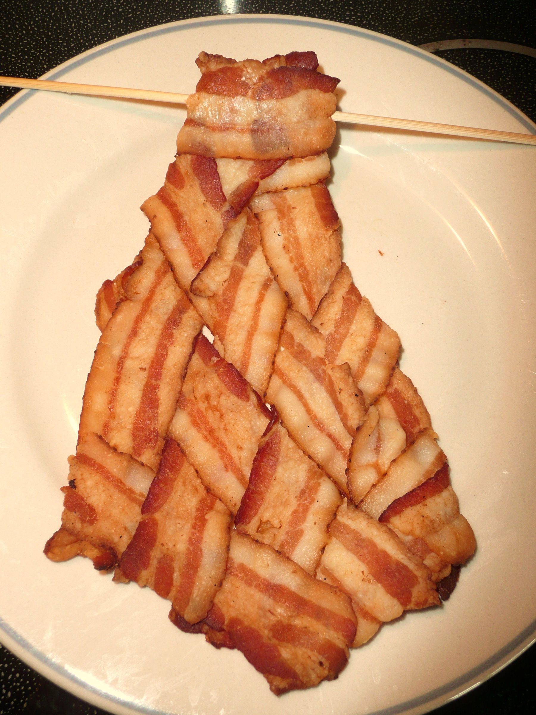 Wearable Bacon Tie : 5 Steps - Instructables