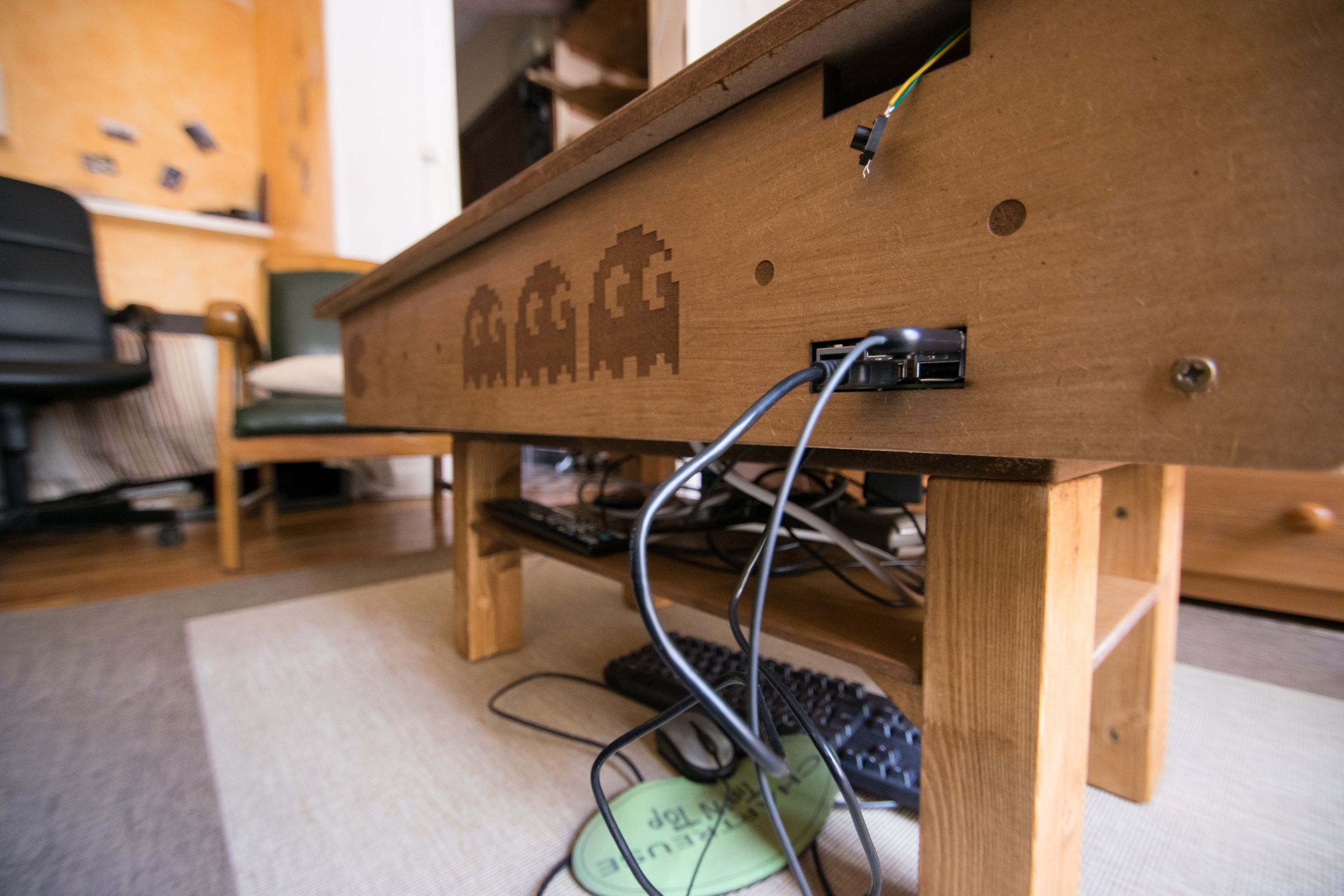 Touch Screen Coffee Table DIY With 32" TV and Low Cost CCD Sensor : 18 ...