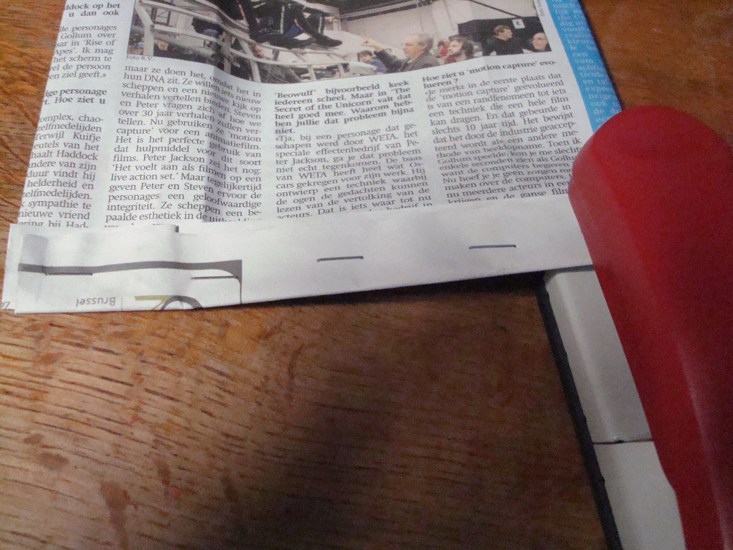 5 Minute Newspaper Bag : 4 Steps - Instructables