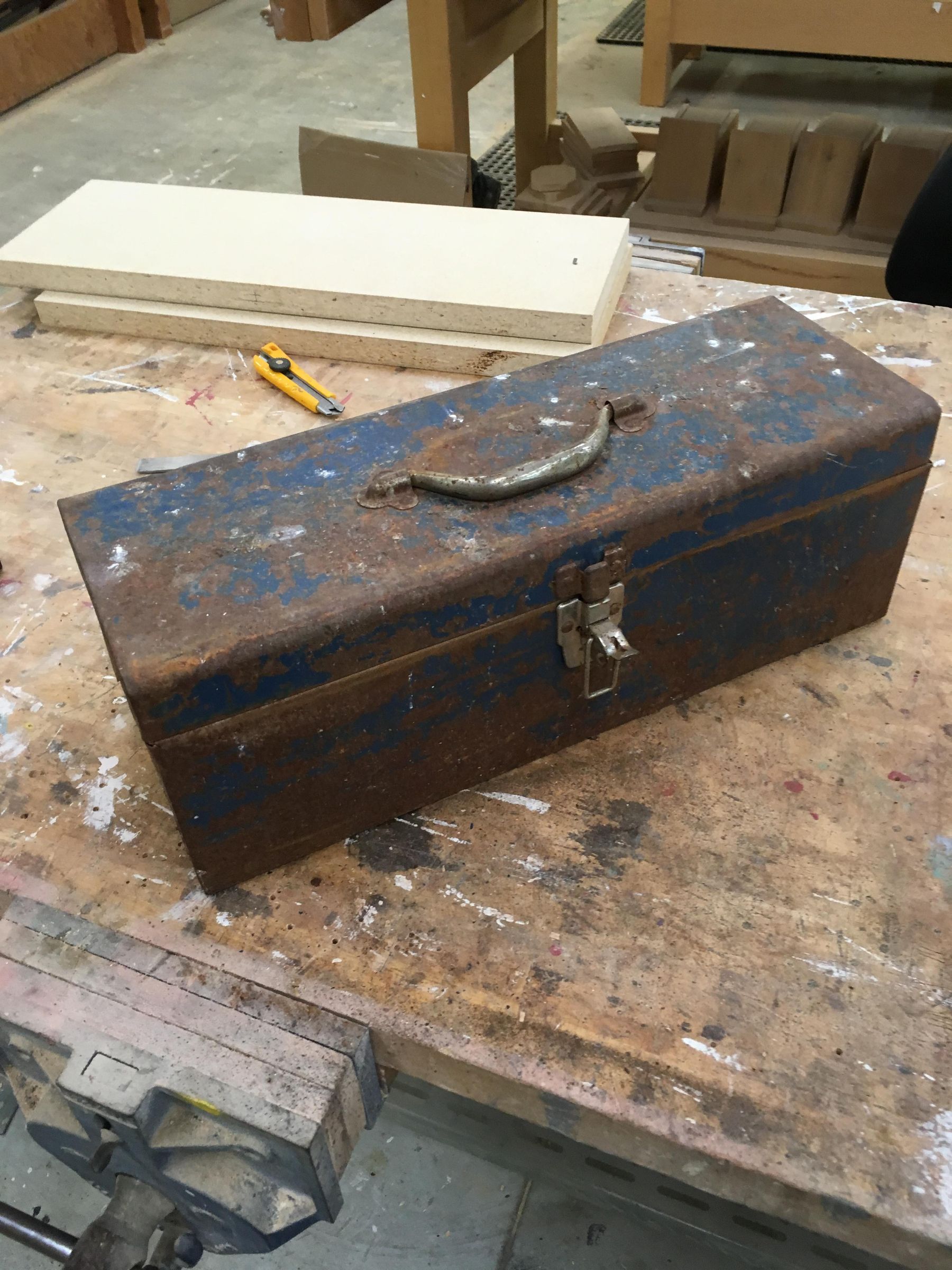 Fixing a Rusted Toolbox : 8 Steps (with Pictures) - Instructables