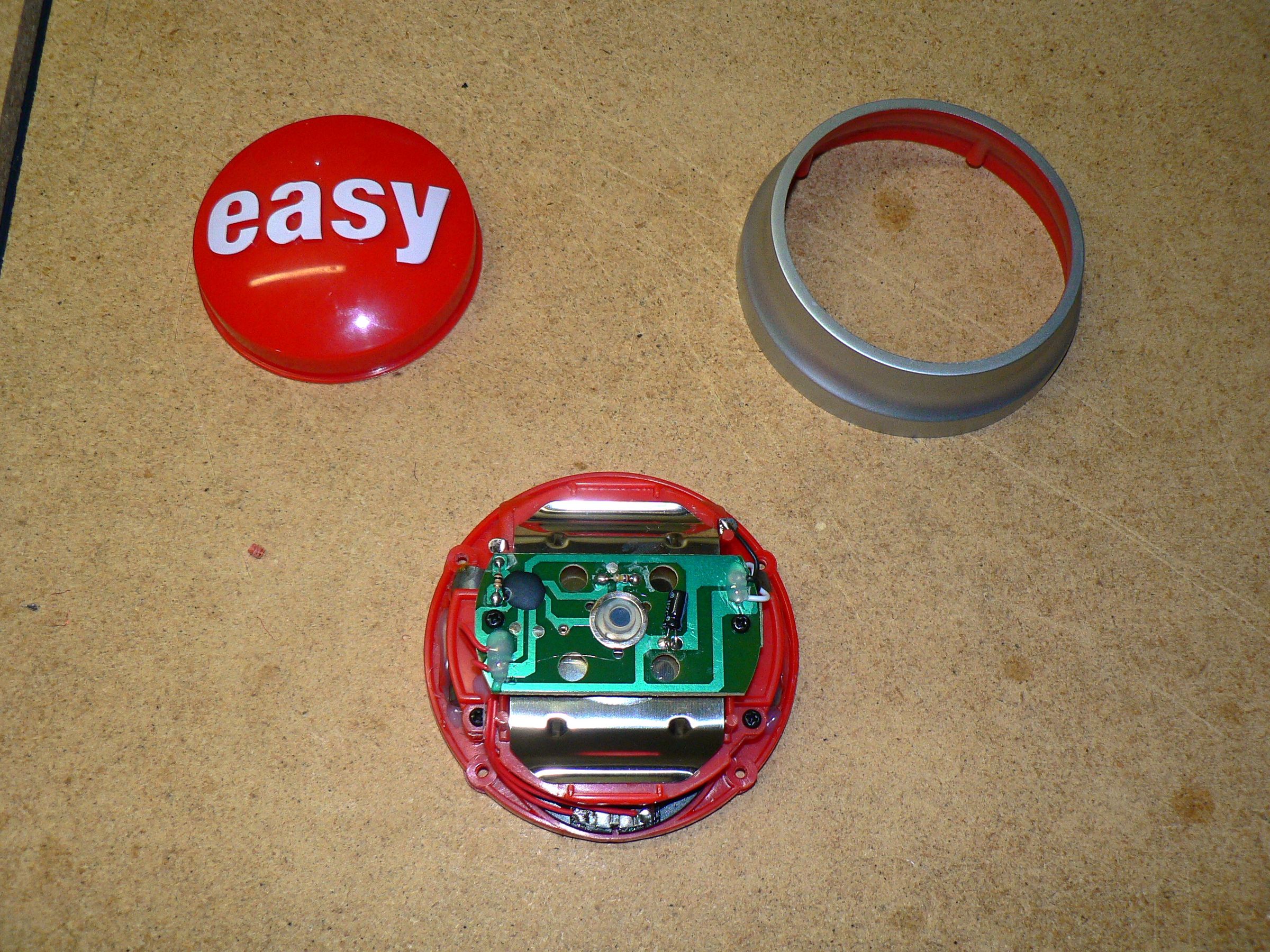 Quiz Show Buzzer System Using Staples Easy Button : 7 Steps (with ...