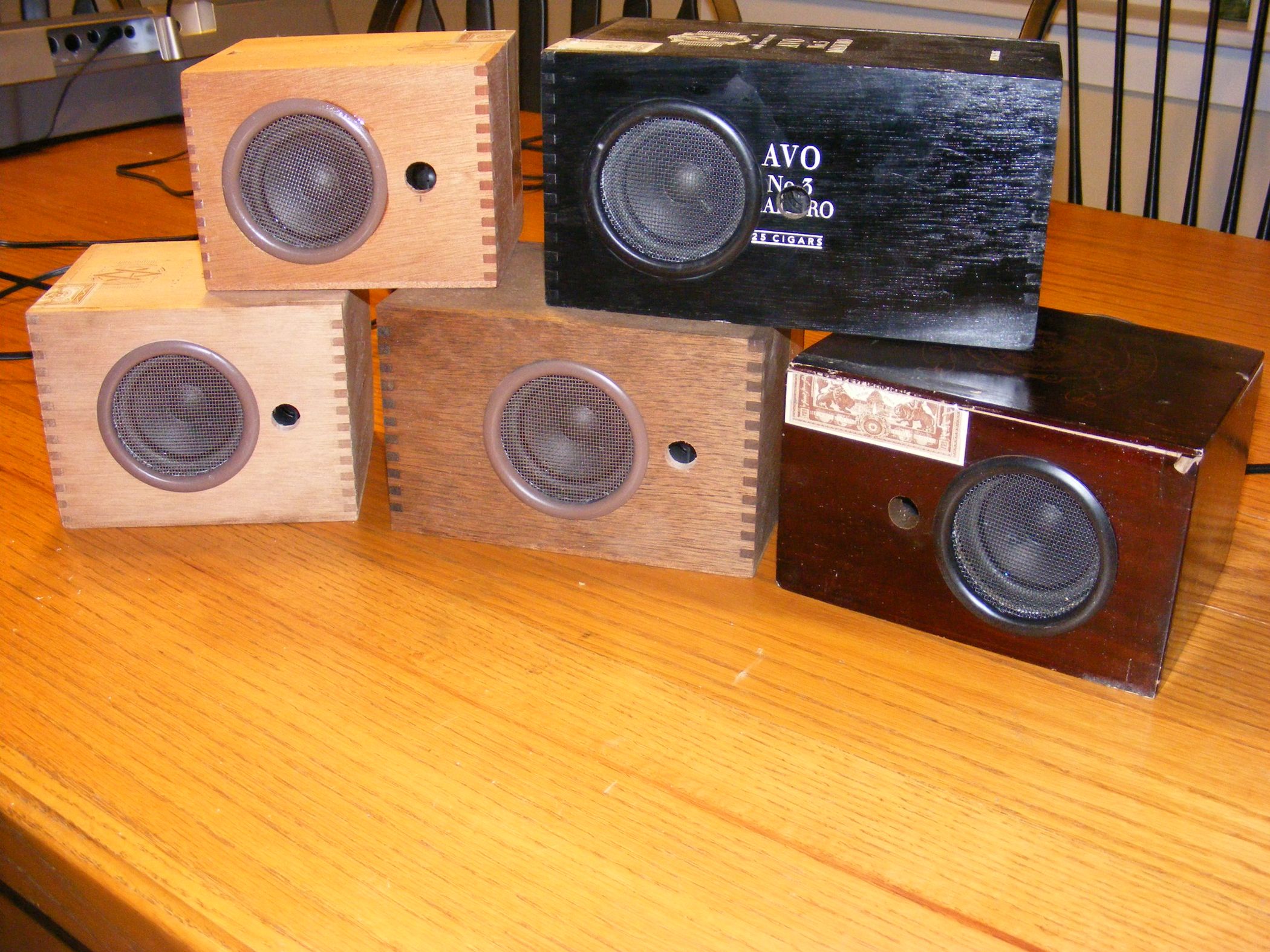 Cigar Box Speaker Cabinets : 10 Steps - Instructables