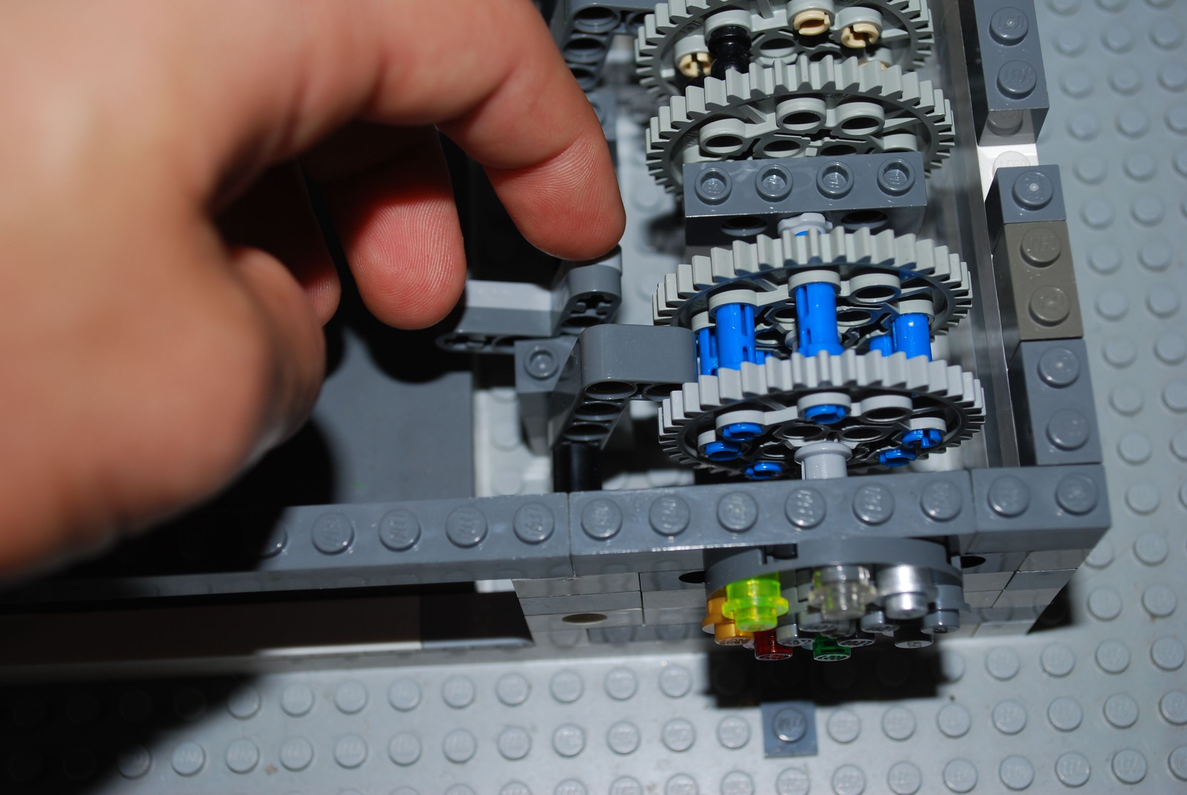 Lego Combination Lock Tutorial : 9 Steps (with Pictures) - Instructables