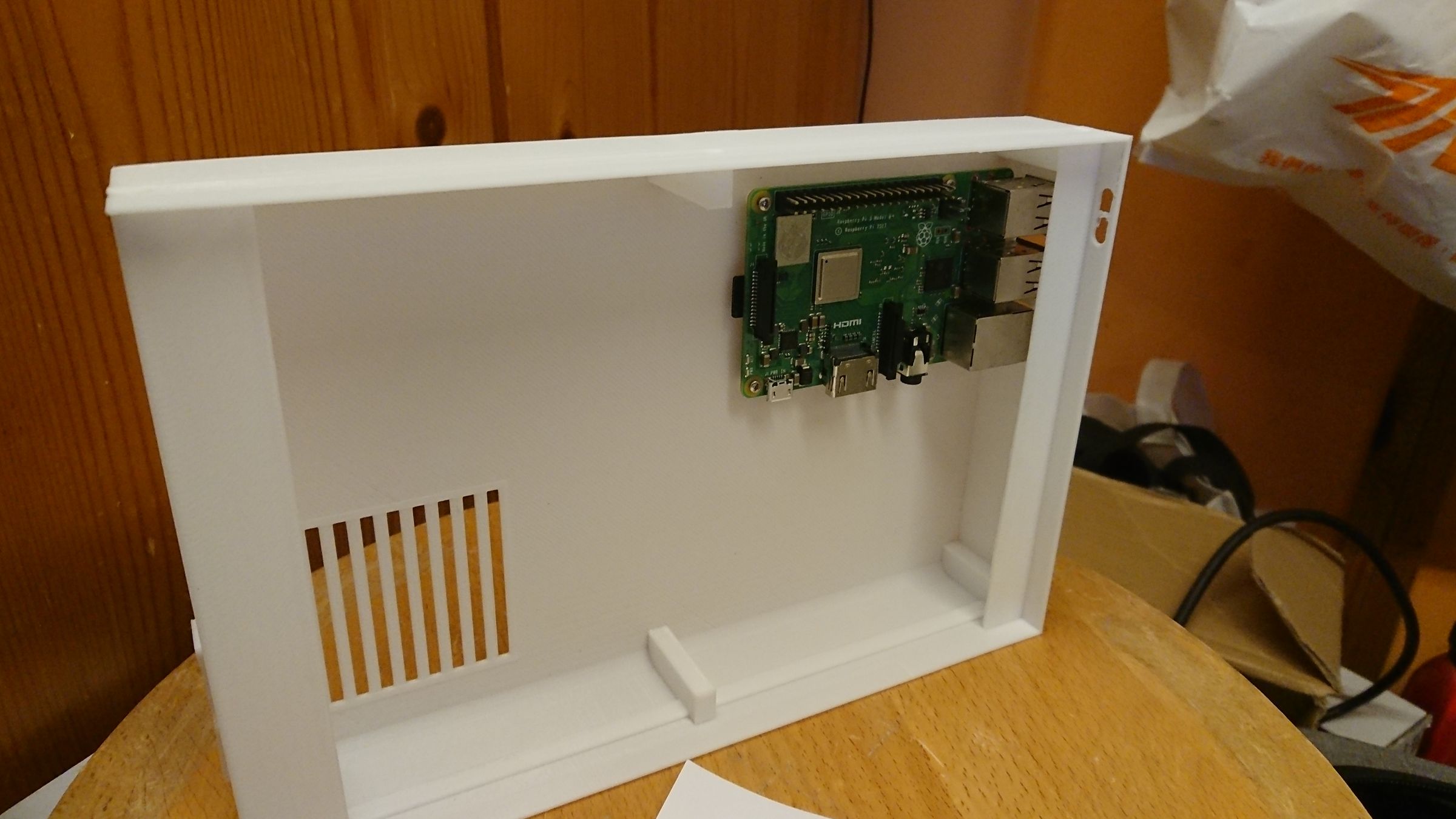 A Raspberry Pi NAS That Really Look Like a NAS : 13 Steps (with ...