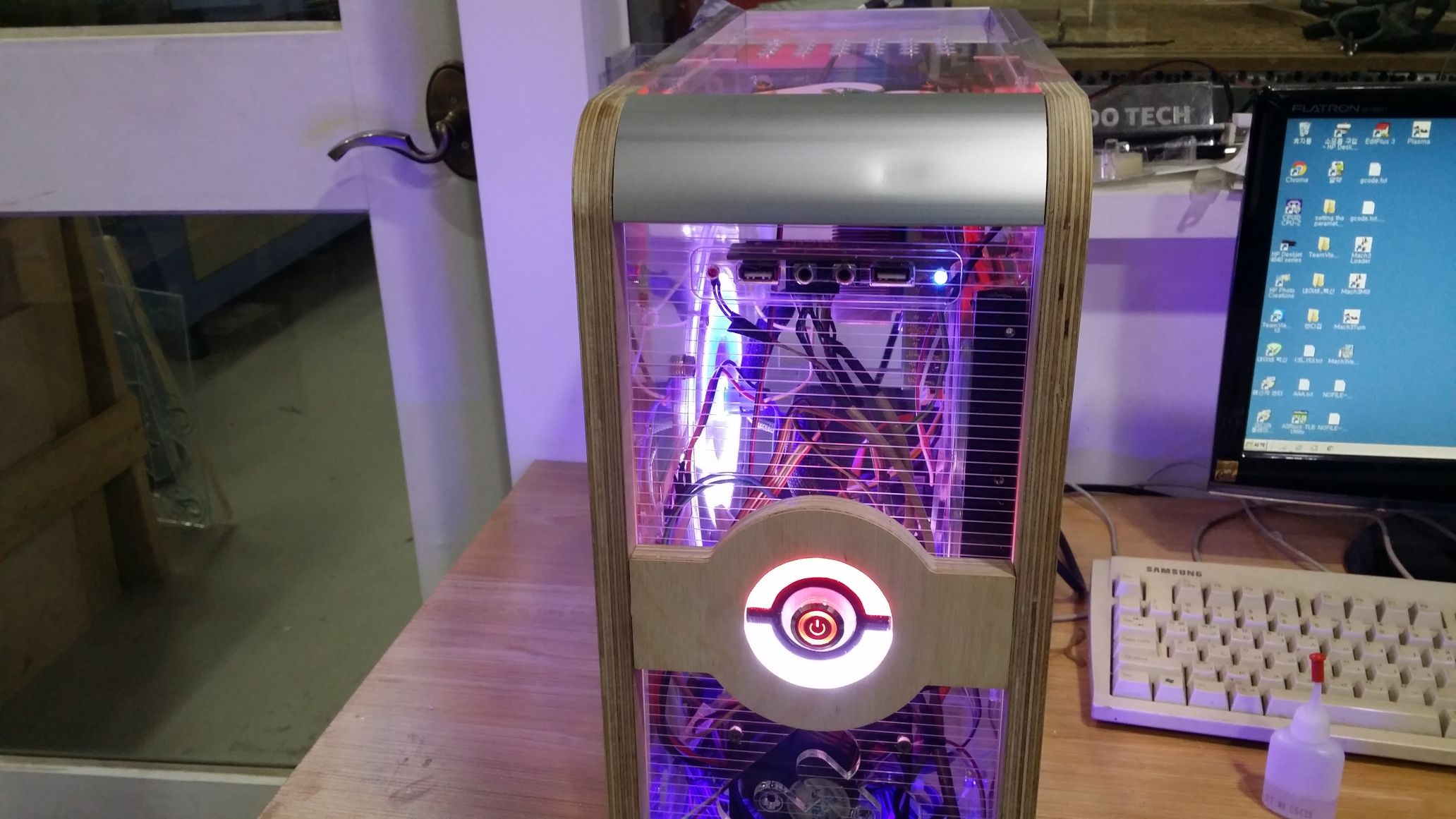 Pokémon PC Case / 포켓몬 피씨 케이스 : 5 Steps - Instructables