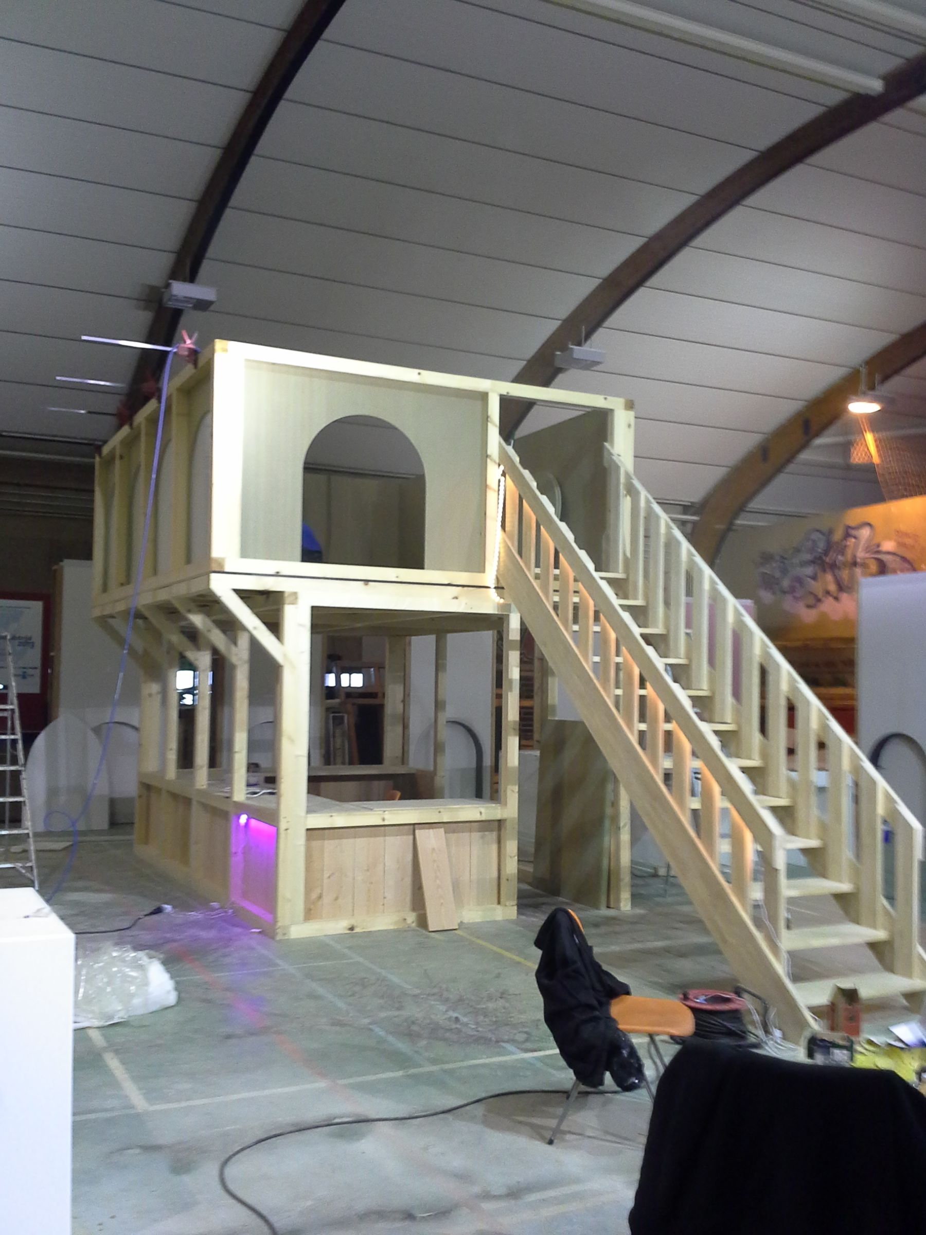 2 Level Reception Desk : 8 Steps (with Pictures) - Instructables