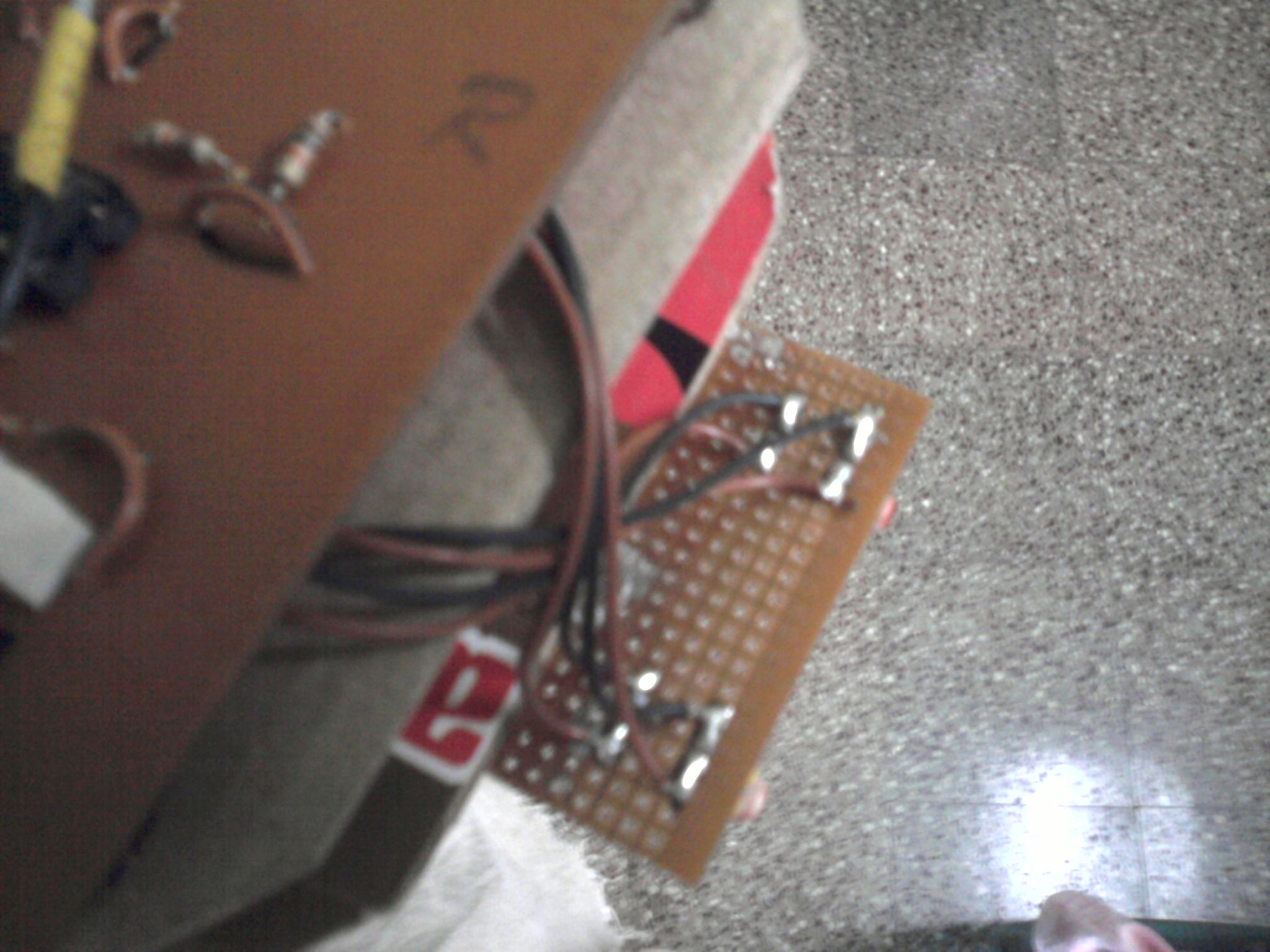 "DIY - THE EXCELLENT LINE TRACER ROBOT WITHOUT MICROCONTROLLER" : 7 ...