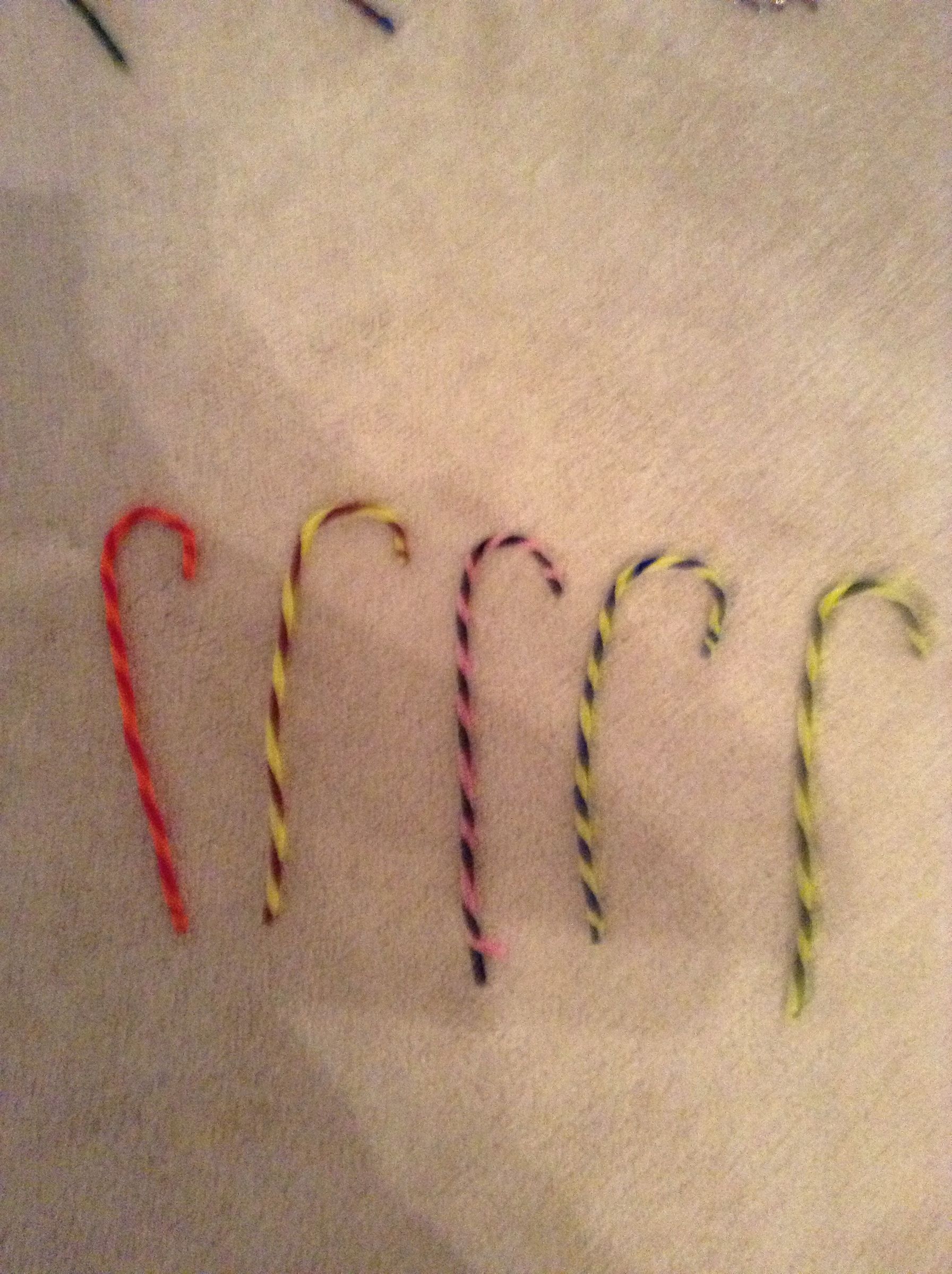 Pipe Cleaner Candy Canes : 10 Steps - Instructables