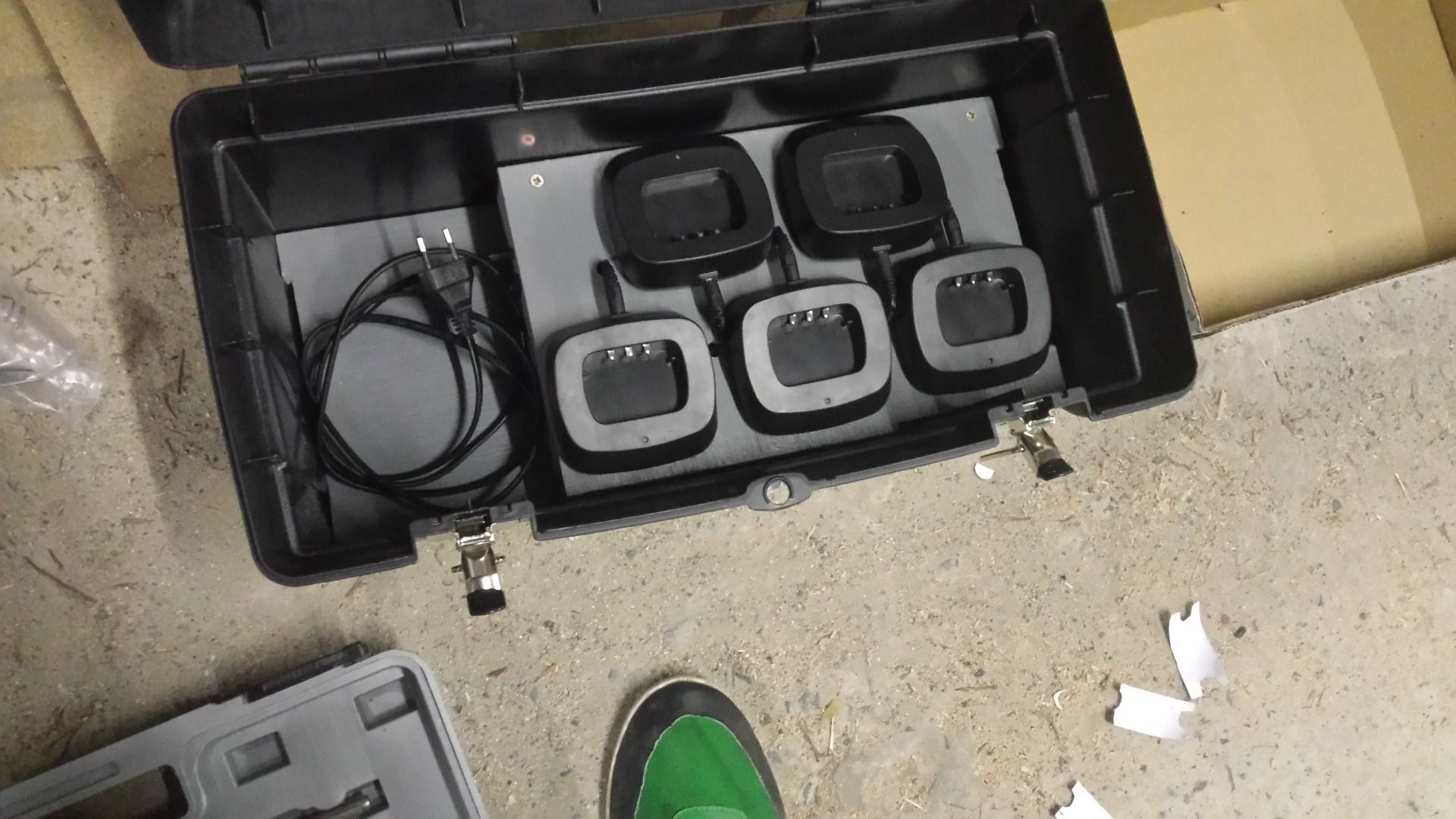 Radio Go Box (Ham, MURS, GMRS and FRS) : 6 Steps (with Pictures ...